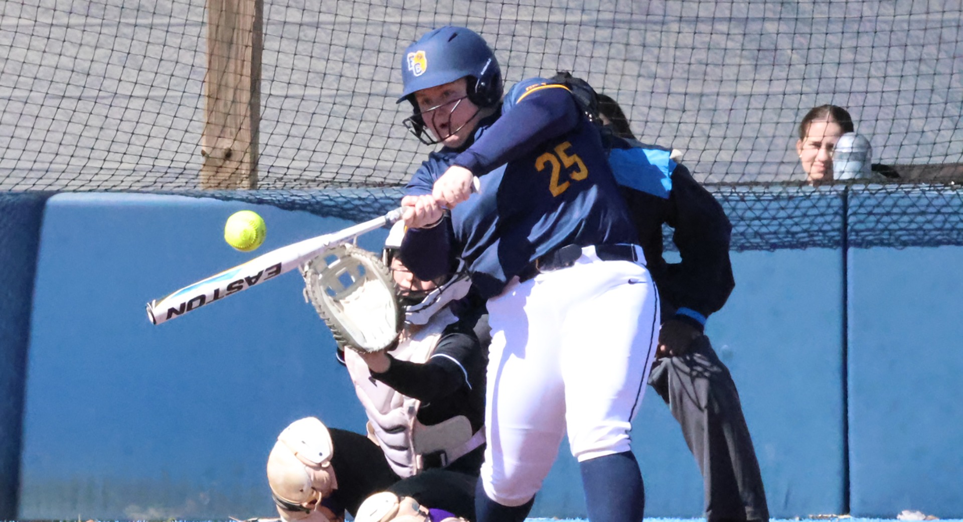 RECAP | Softball Finishes Off Opening Weekend with Sunday Afternoon ...