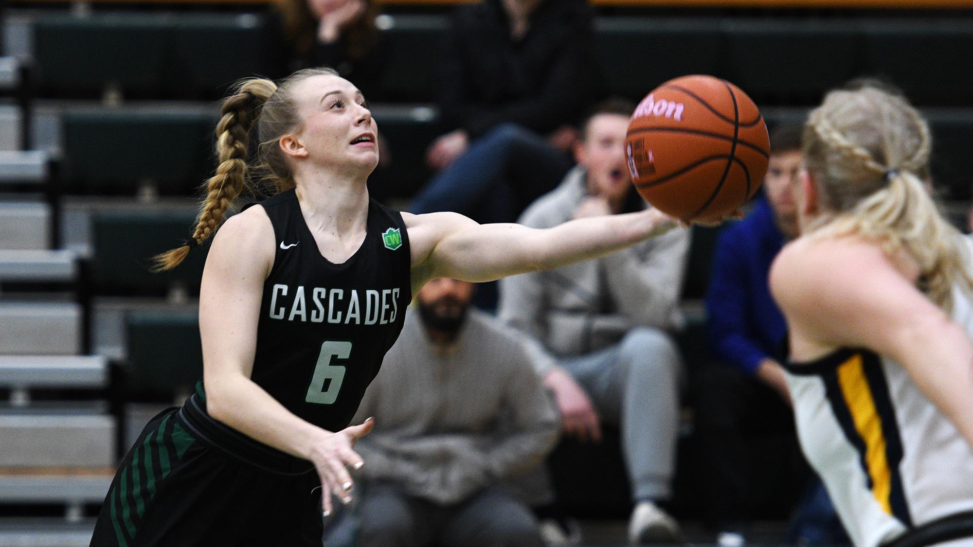 Alexis Worrell - Women's Basketball - University of the Fraser Valley