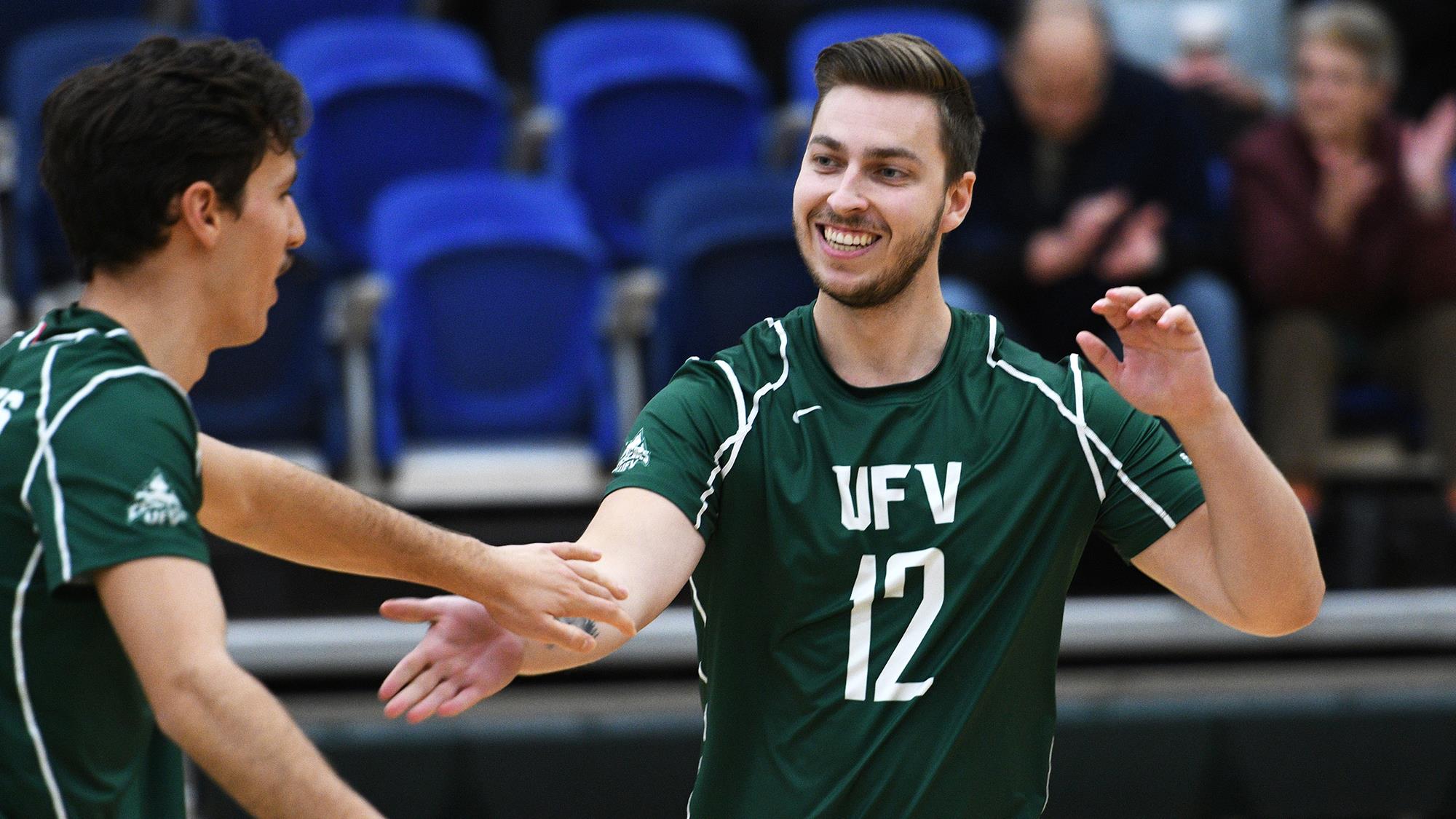 Ryan Luck - Men's Volleyball - University of the Fraser Valley