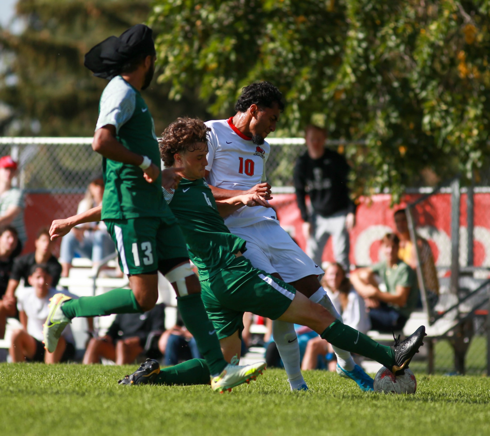 MSOC: Cascades drop decision 3-1 to Dinos - University of the Fraser Valley