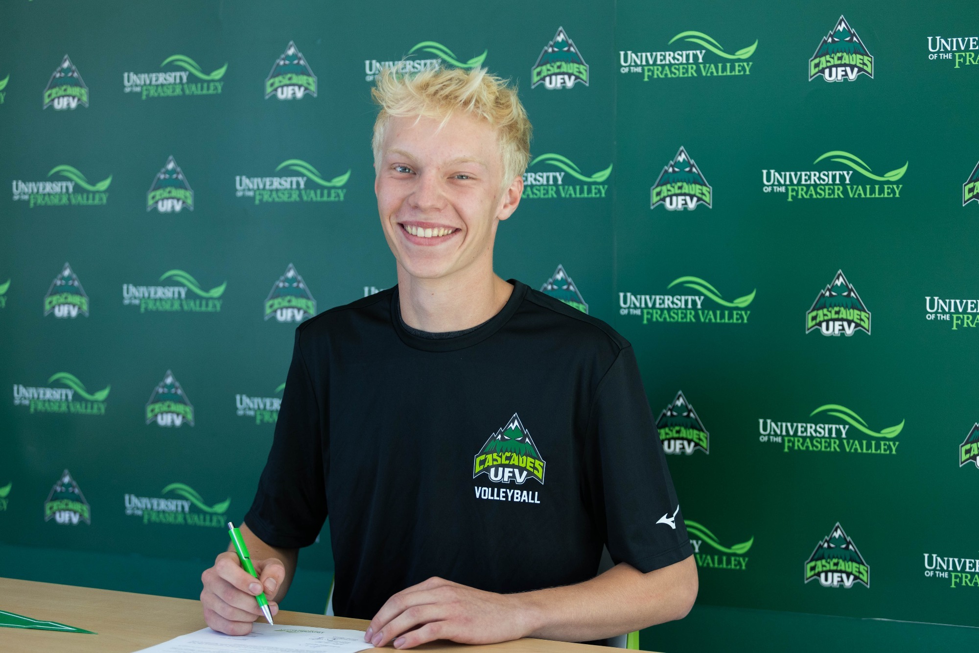 MVB: Cascades sign homegrown player Brandsma for 2024-25 - University ...