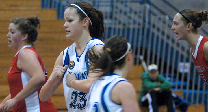 Becky Hebert - Women's Basketball - Fredonia State University Athletics