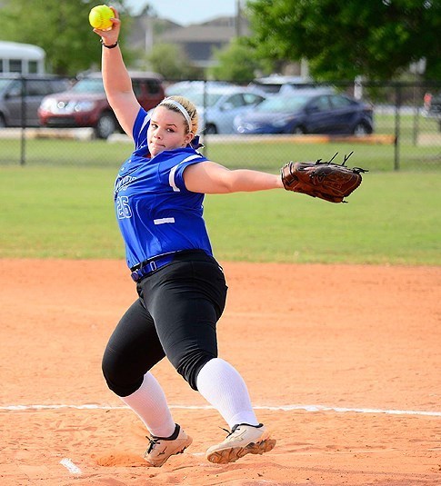 Megan DeGroat - Softball - Fredonia State University Athletics