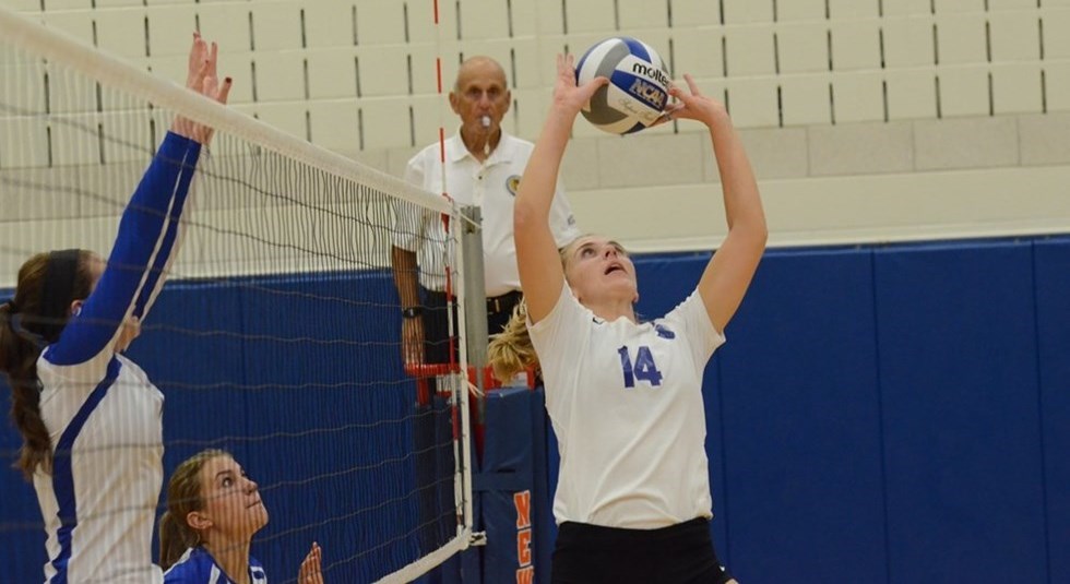 Kelly Edinger - Women's Volleyball - Fredonia State University Athletics
