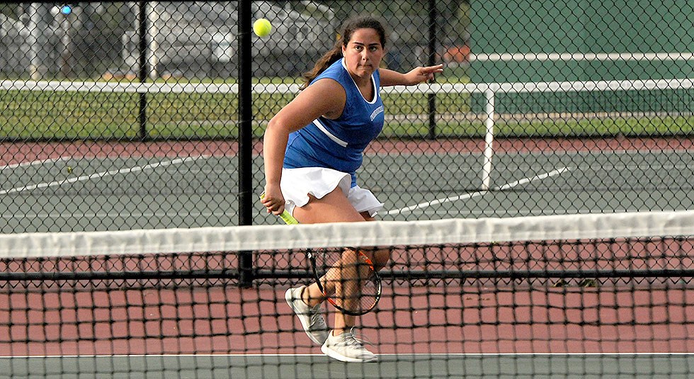 Sarah Bunk - Women's Tennis - Fredonia State University Athletics