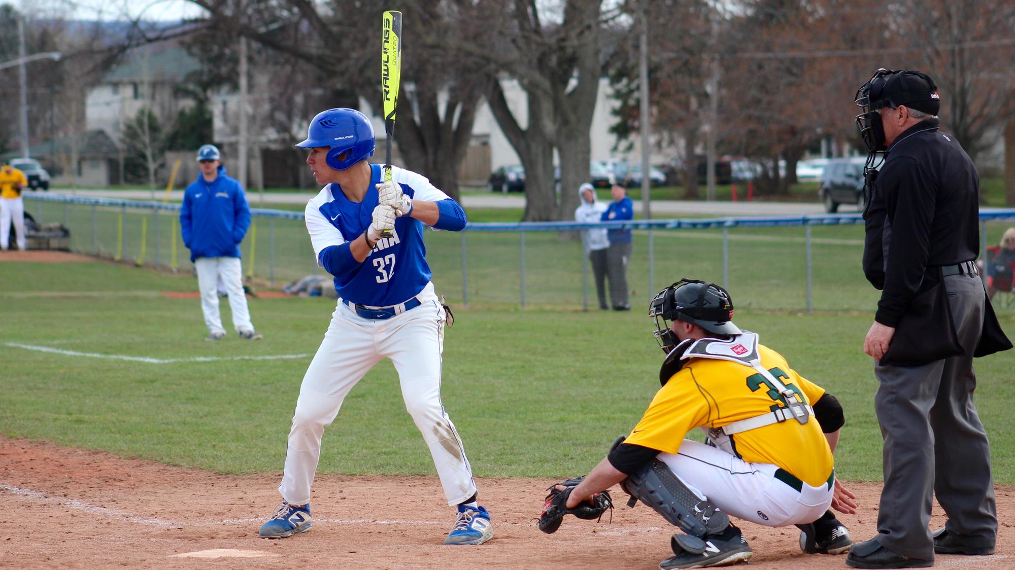 Kenneth Benitez - Baseball - Fredonia State University Athletics