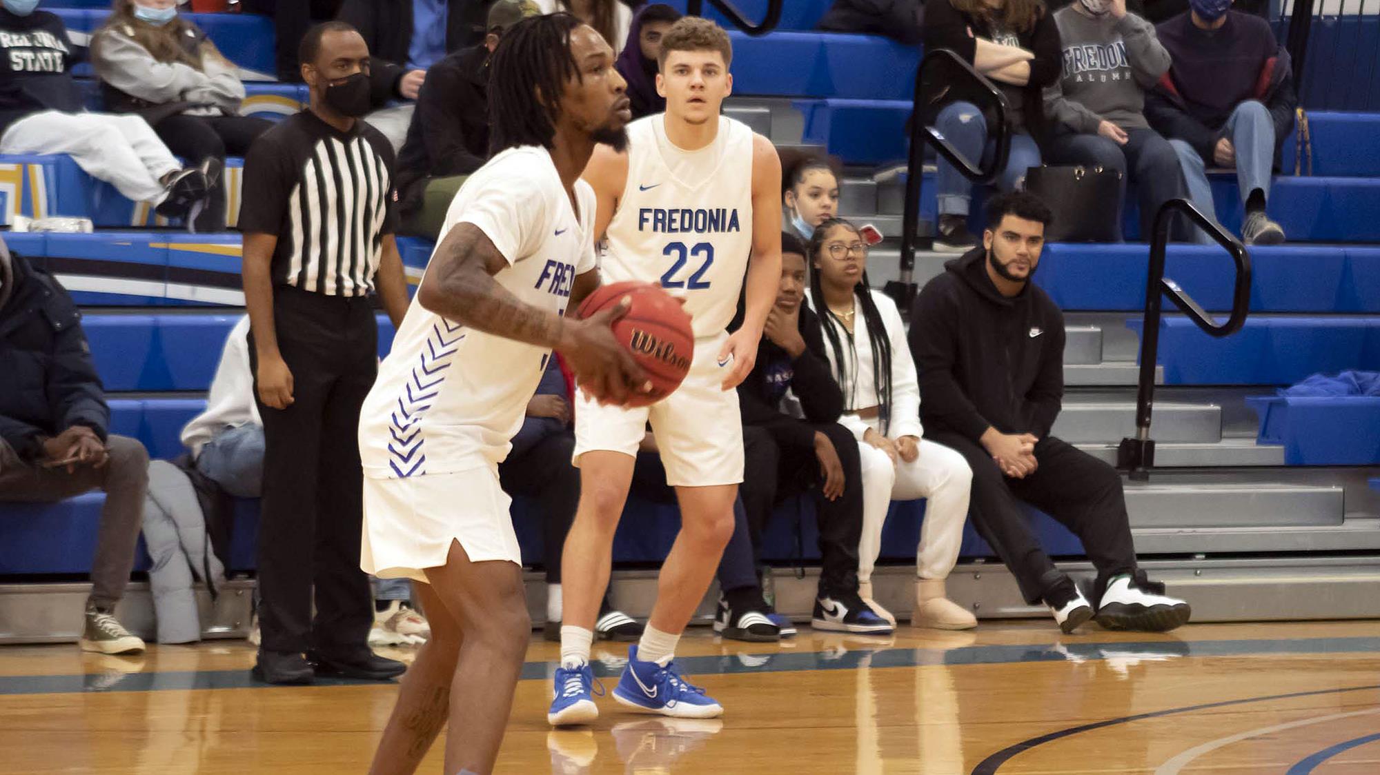 Dydy Bryan - Men's Basketball - Fredonia State University Athletics