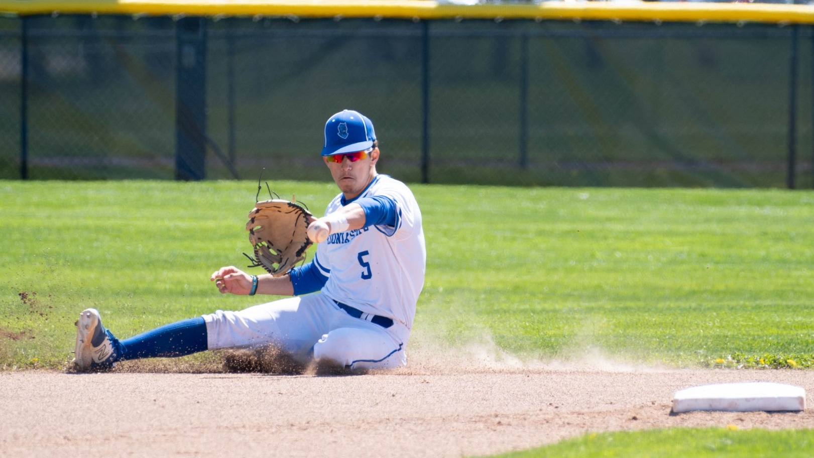 Devils win two at The Wig - Fredonia State University Athletics