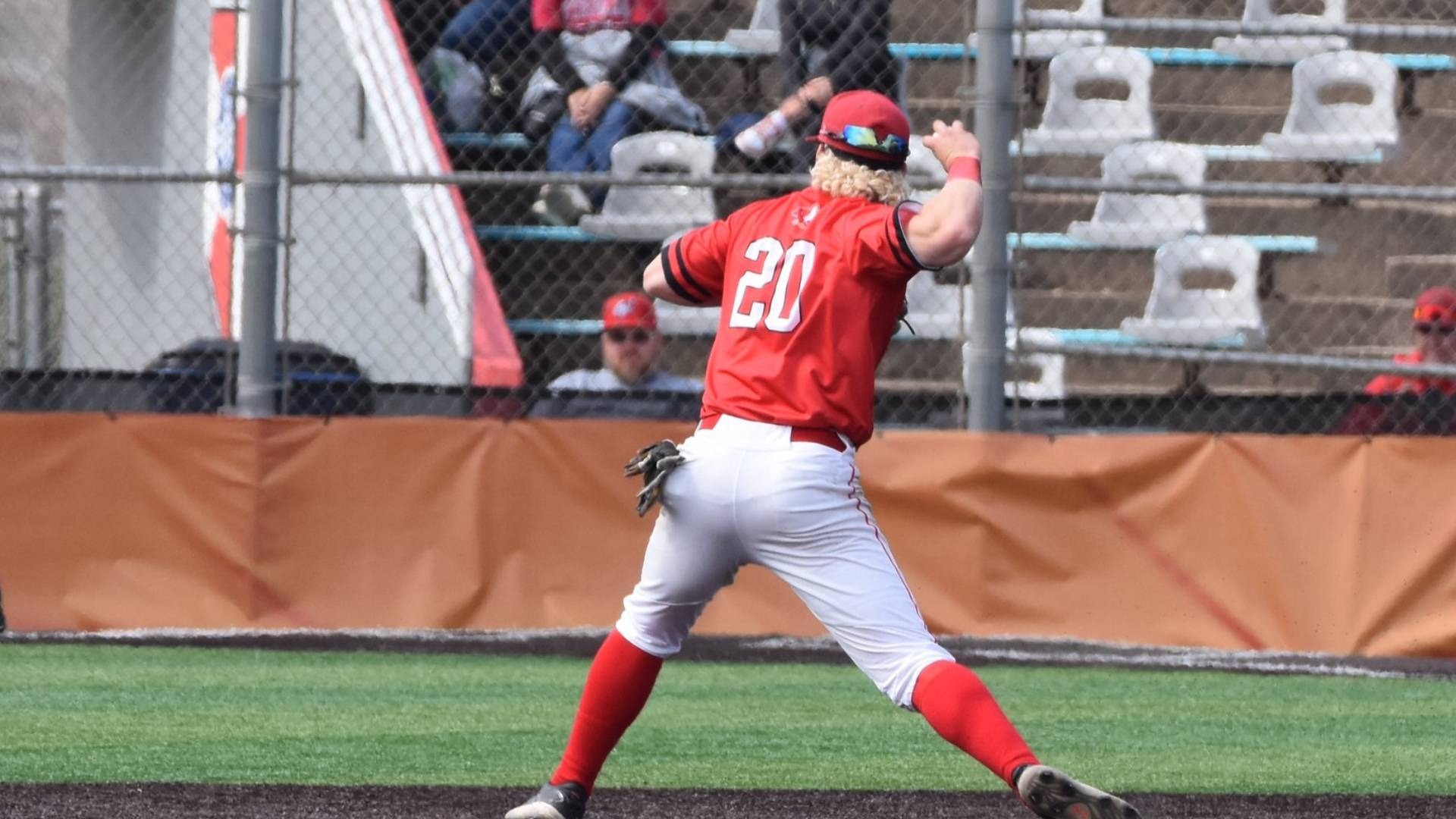 Baseball Falcons take down Spires 9-1 in opening game - Friends University