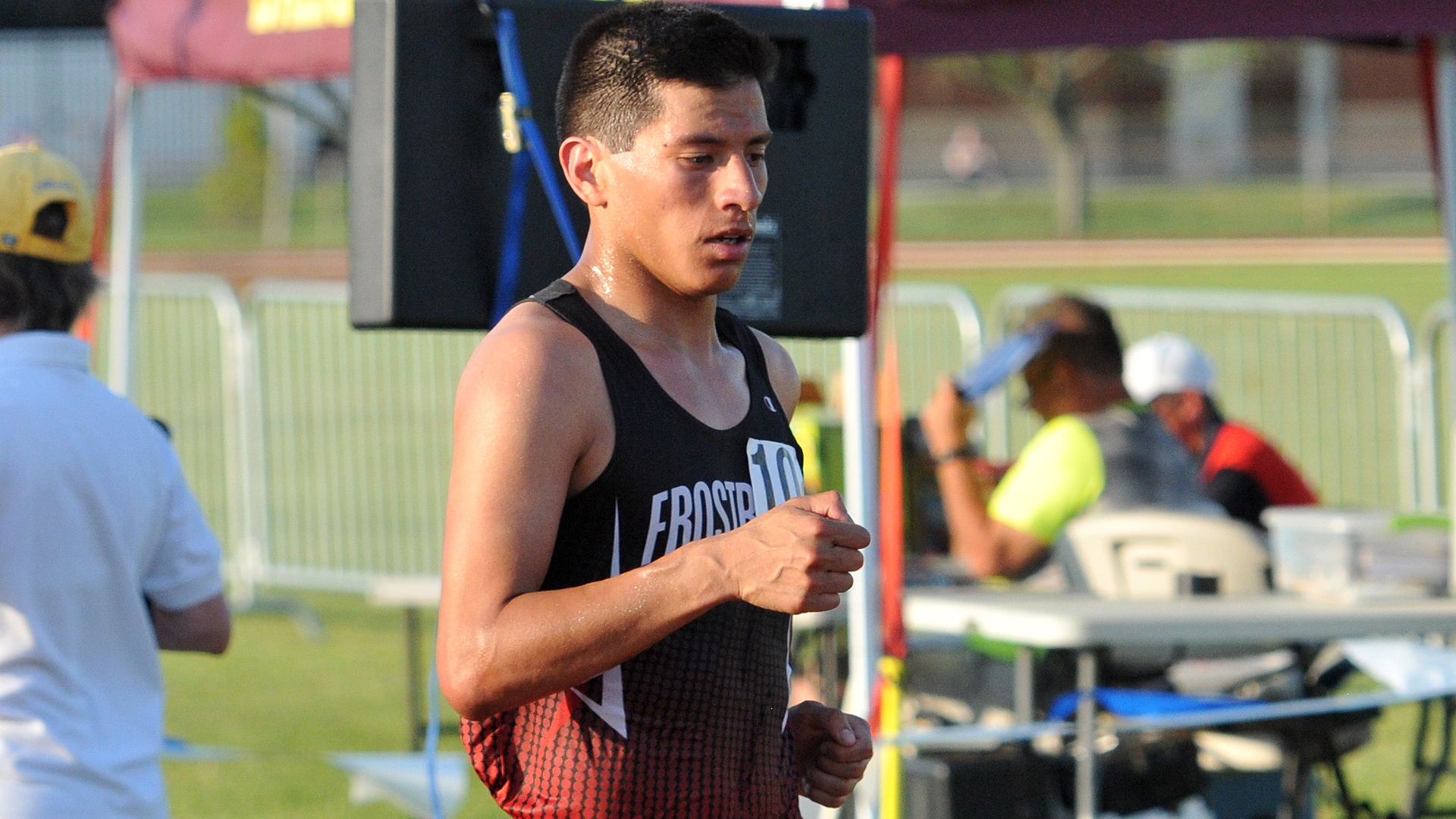 Dominic Mandile - Men's Track & Field - Frostburg State University ...