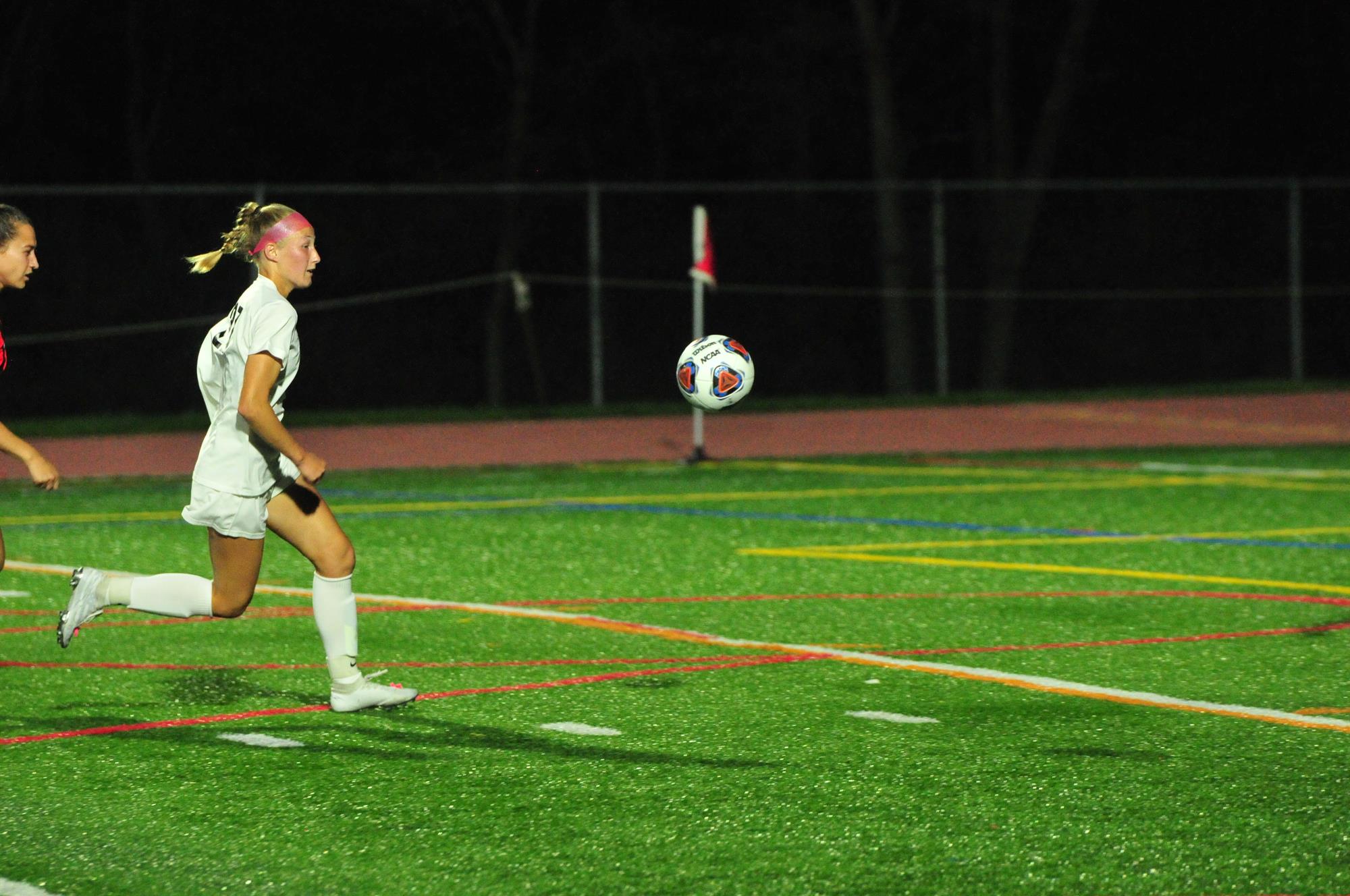 Women's Soccer Stays Undefeated with Road Win over Hilltoppers ...