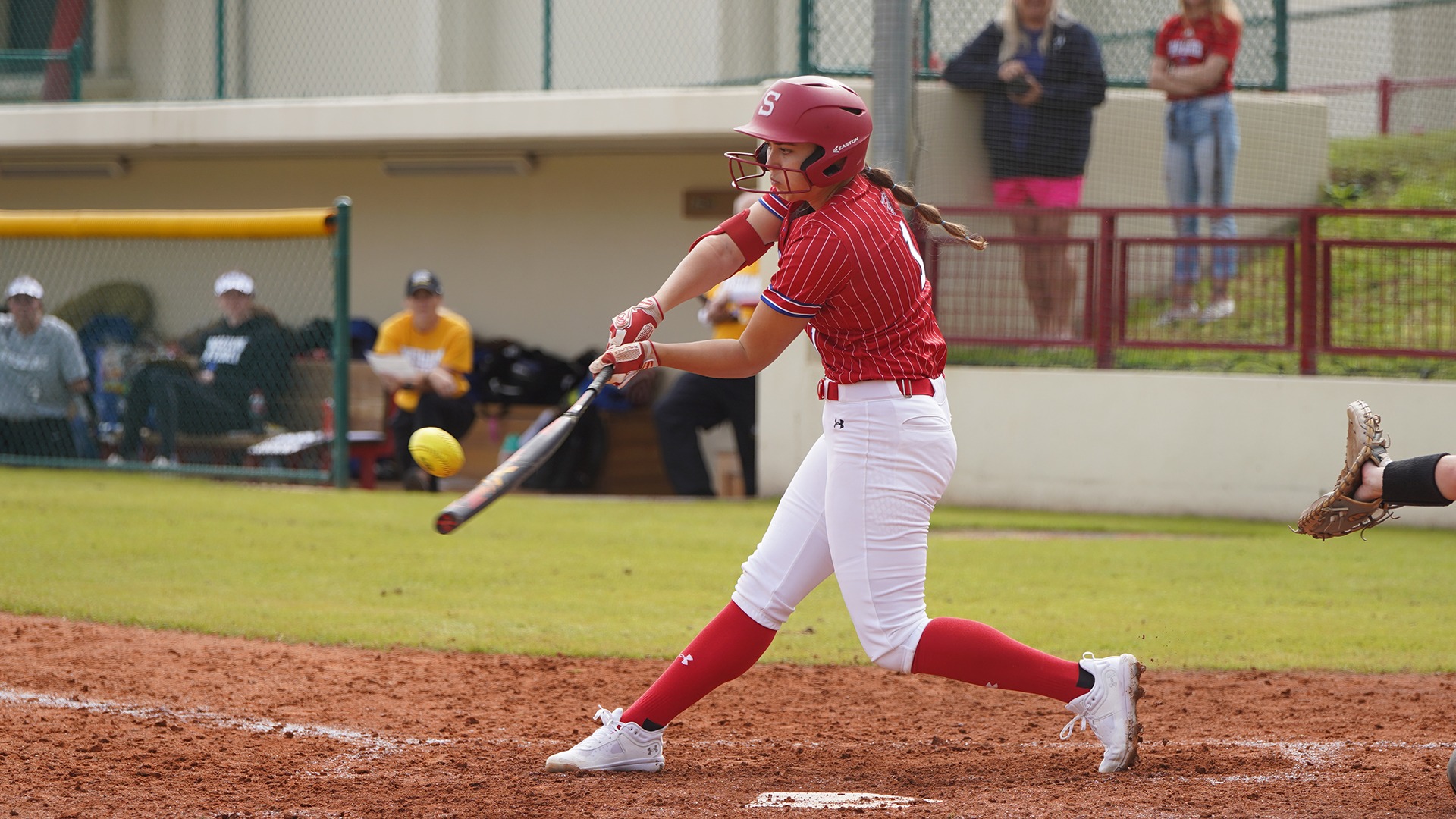Softball Scatters 28 Hits in Sweep of the Wolves - Florida Southern College
