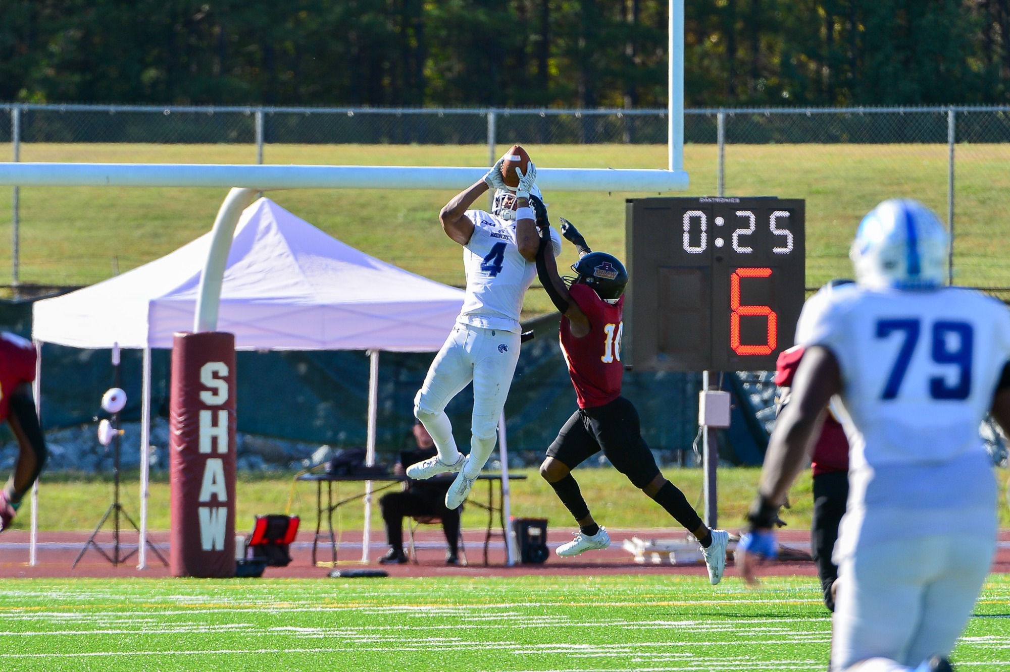 Fitzgerald catches game-winning touchdown to lead Broncos past Shaw 21 ...