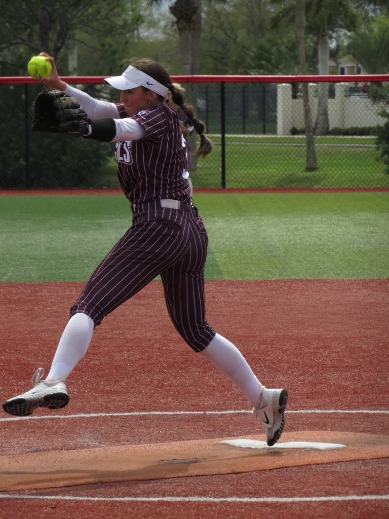 UFTL SOFTBALL WINS THE SOUTH REGIONAL CHAMPIONSHIP - University of Fort ...
