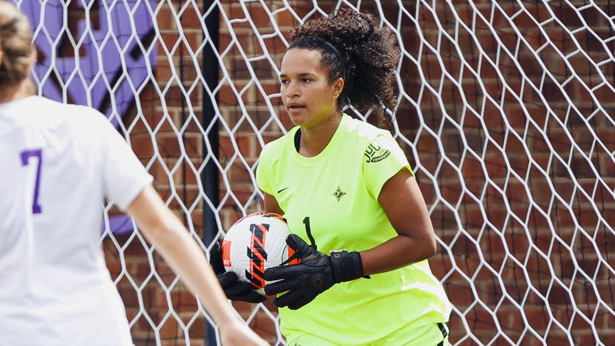 Nora Sampson - 2022 - Women's Soccer - Furman University