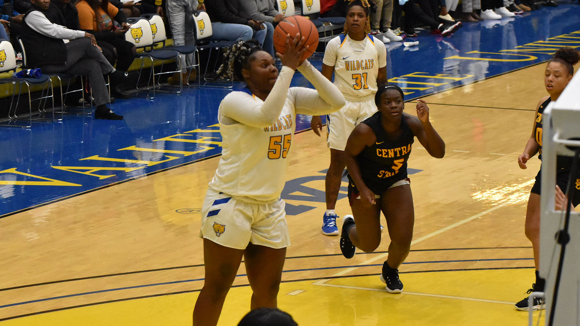 Angel Williams - Women's Basketball - FVSU Athletics