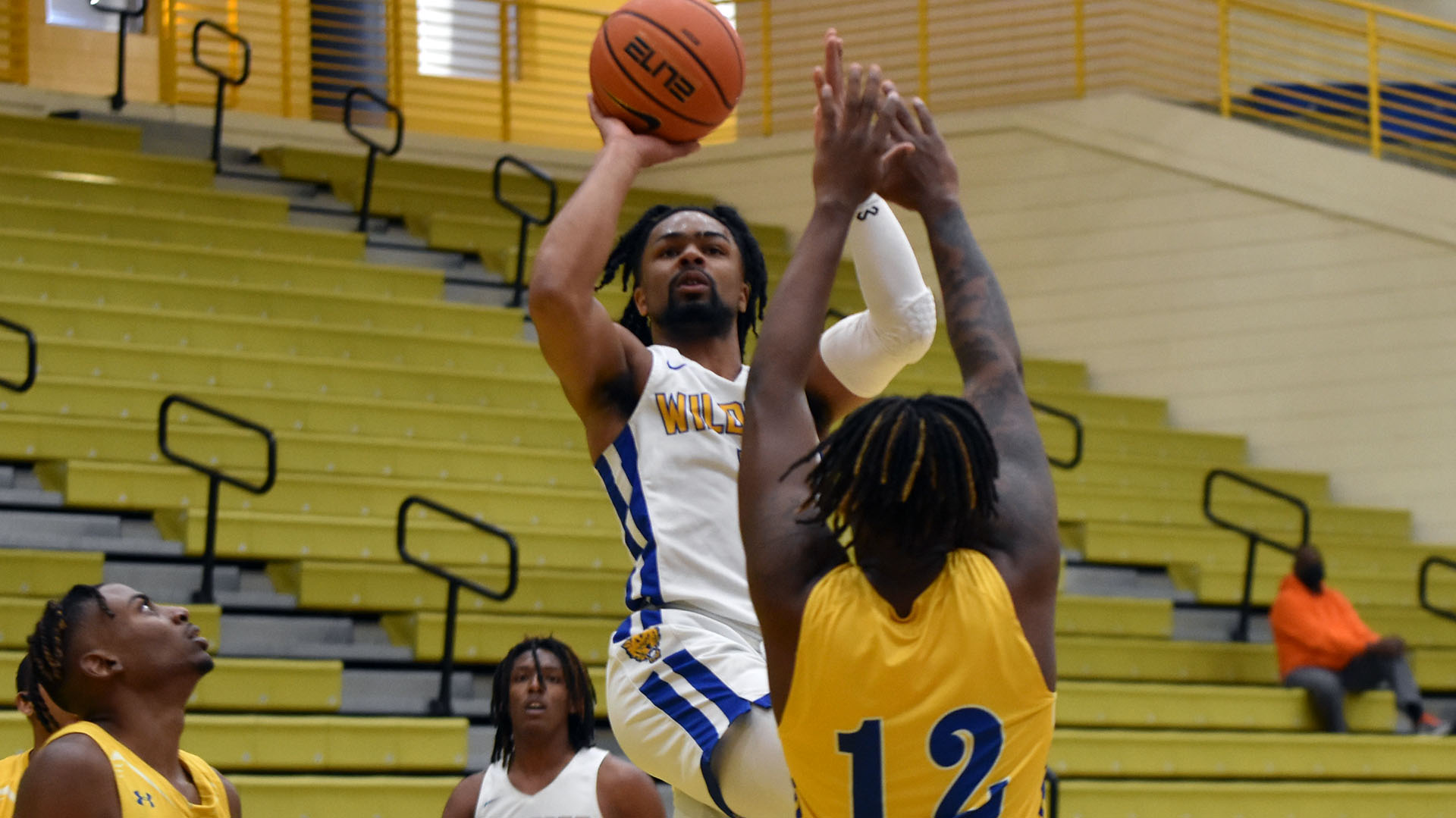 Pierre Mitchell - Men's Basketball - FVSU Athletics