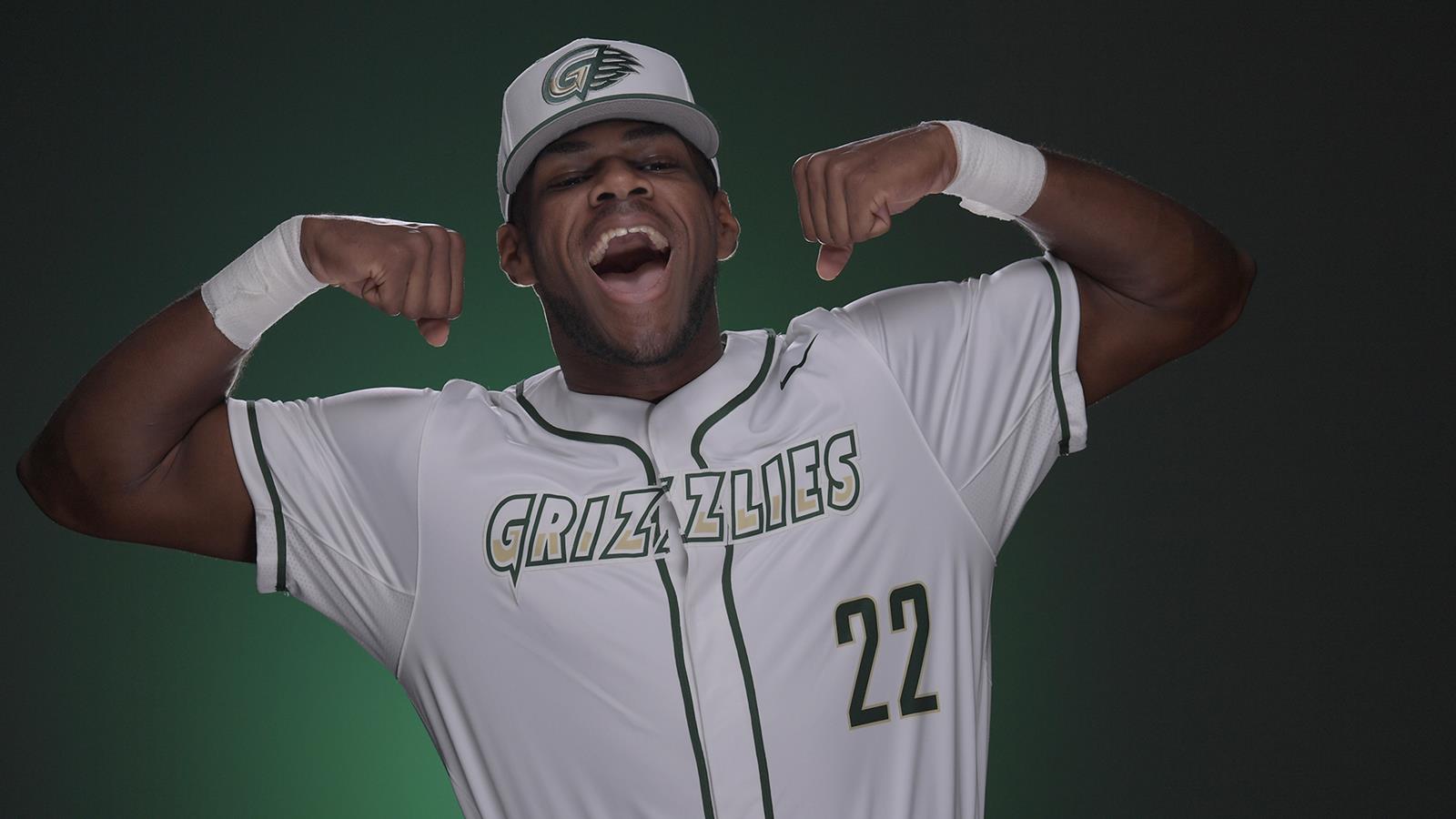 GGC Athletics Signs with NIKE and BSN Sports - Georgia Gwinnett College ...