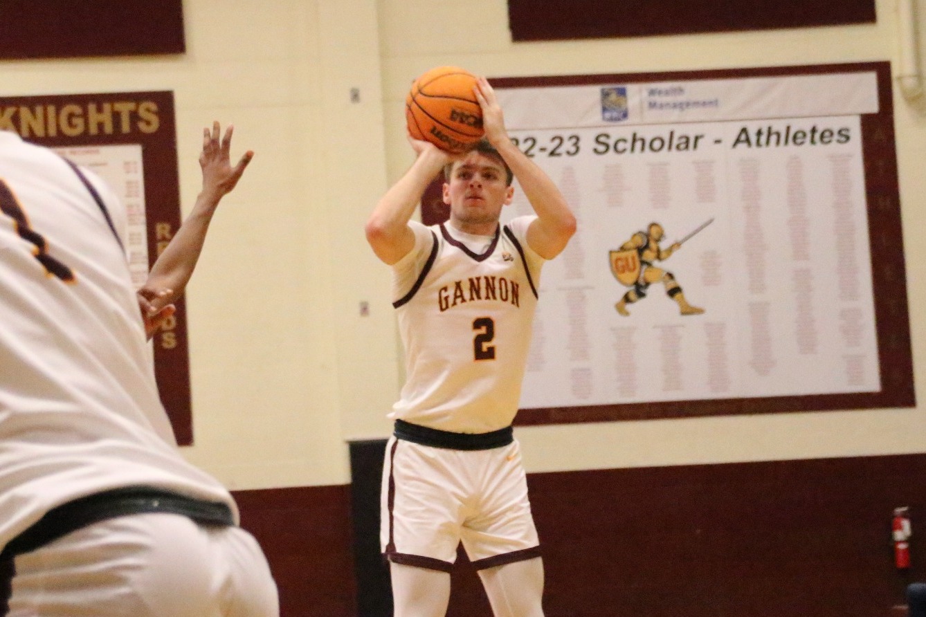 Michael Lucarotti - 2023-24 - Men's Basketball - Gannon University ...