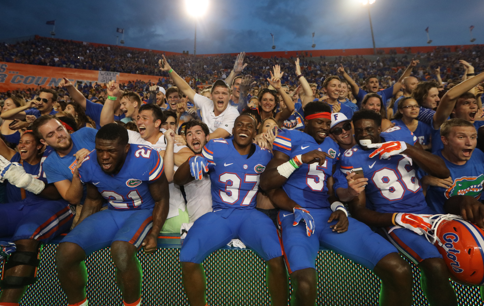 Isaac O'Neal - Football - Florida Gators