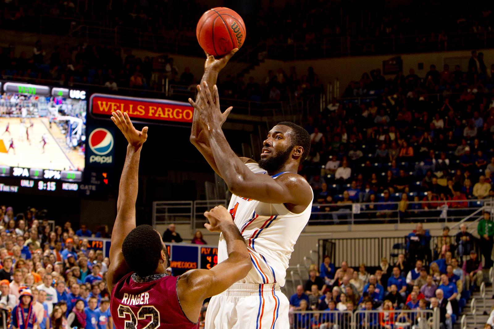Patric Young - Men's Basketball - Florida Gators