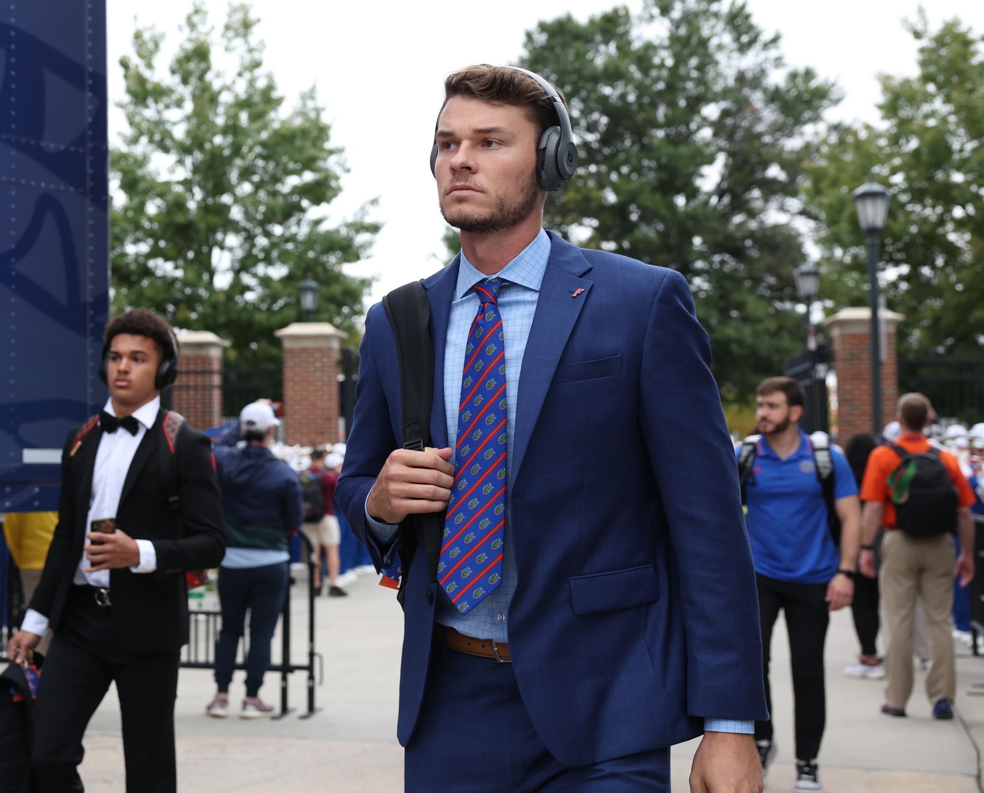 Micah Leon - Football - Florida Gators