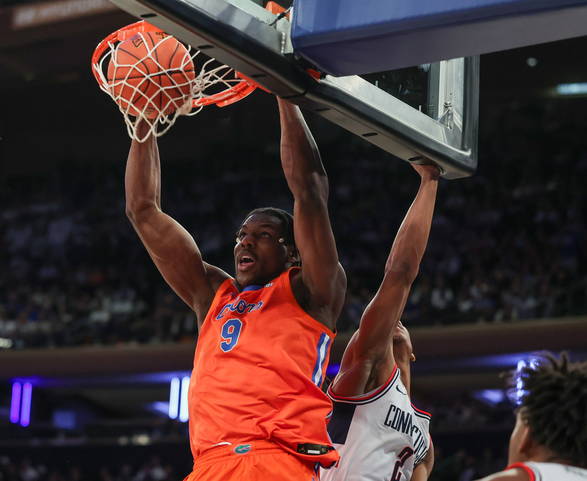 No. 18 Florida vs George Washington (Saturday, 2:30 pm) - Florida Gators