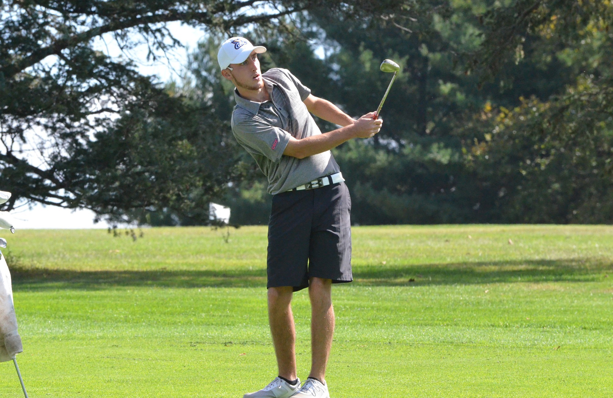 Chris Mandia - 2016-2017 - Men's Golf - Goldey-Beacom College Athletics