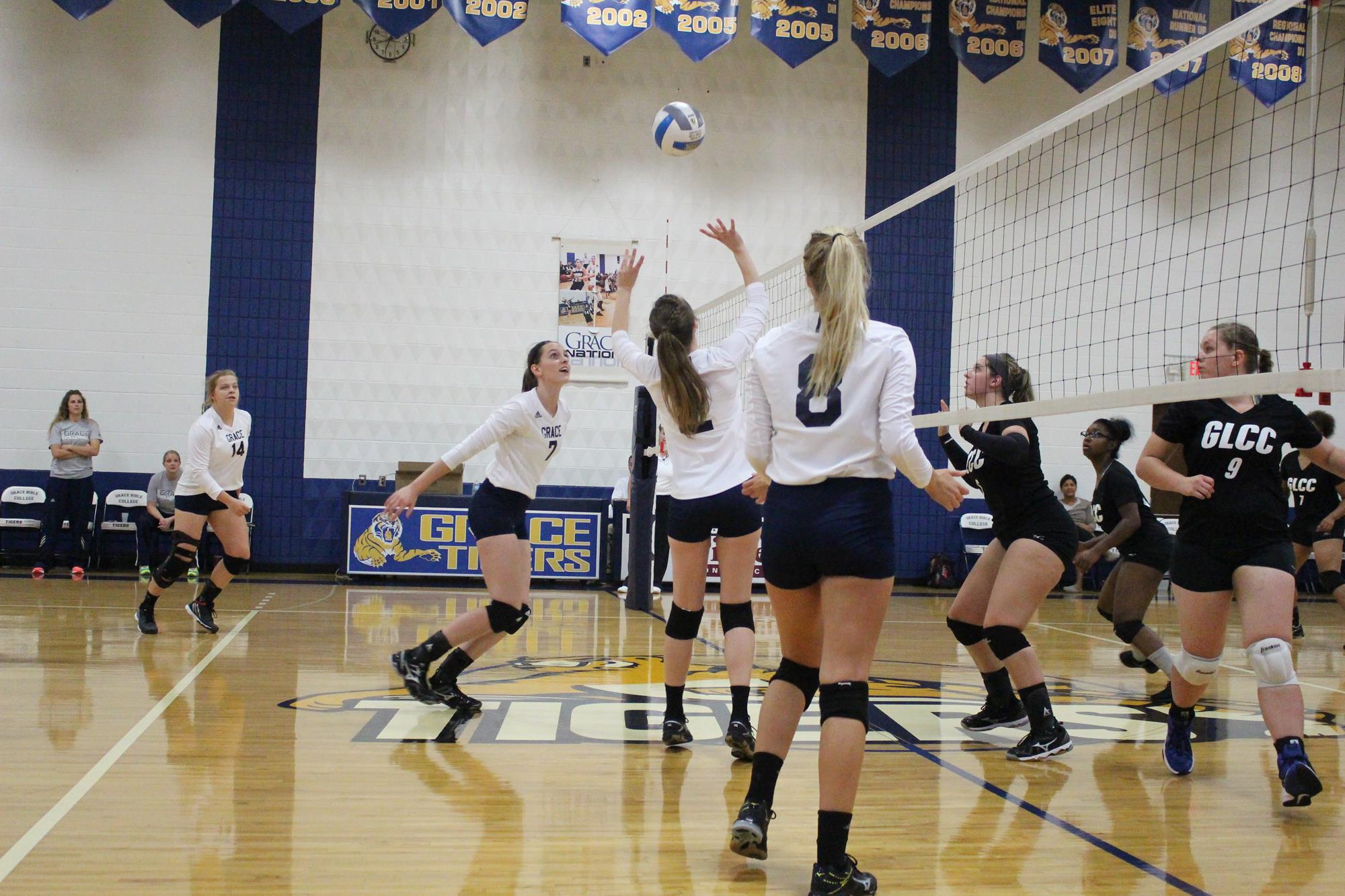 Heather Vander Woude - Women's Volleyball - The Official Site of the ...