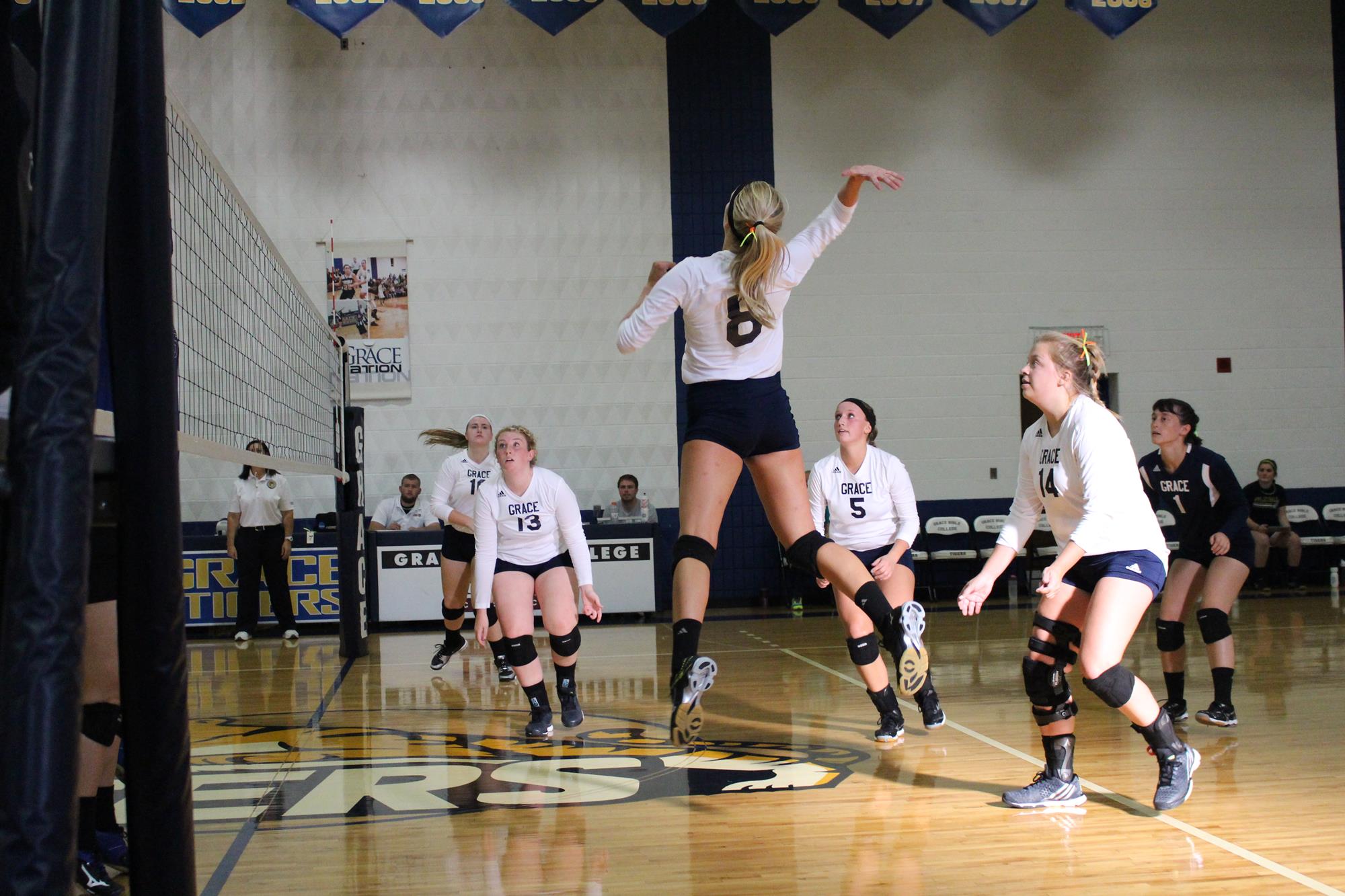 Robin Gould - Women's Volleyball - The Official Site of the Grace ...