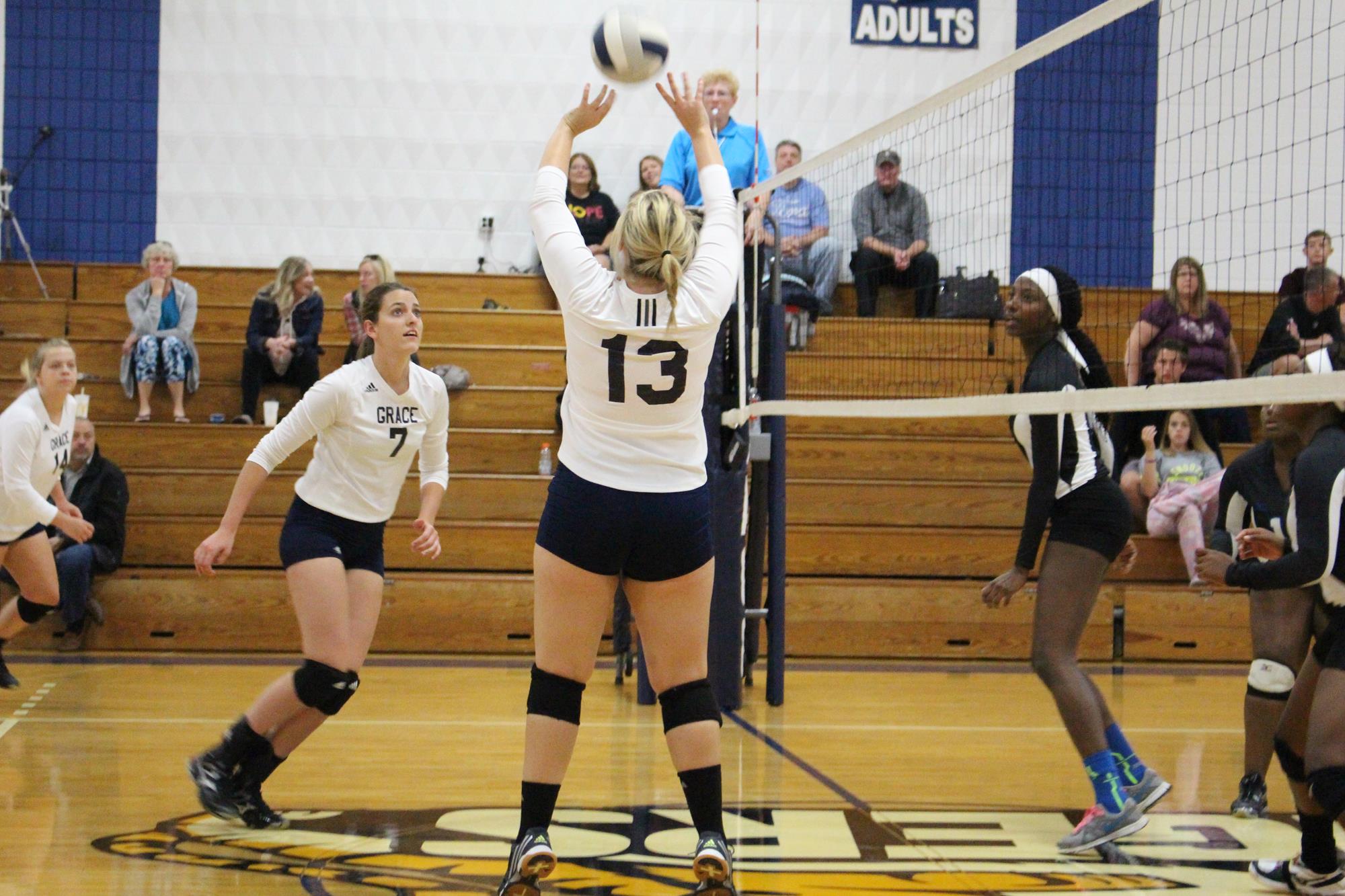 Ashley Bearden - Women's Volleyball - The Official Site of the Grace ...