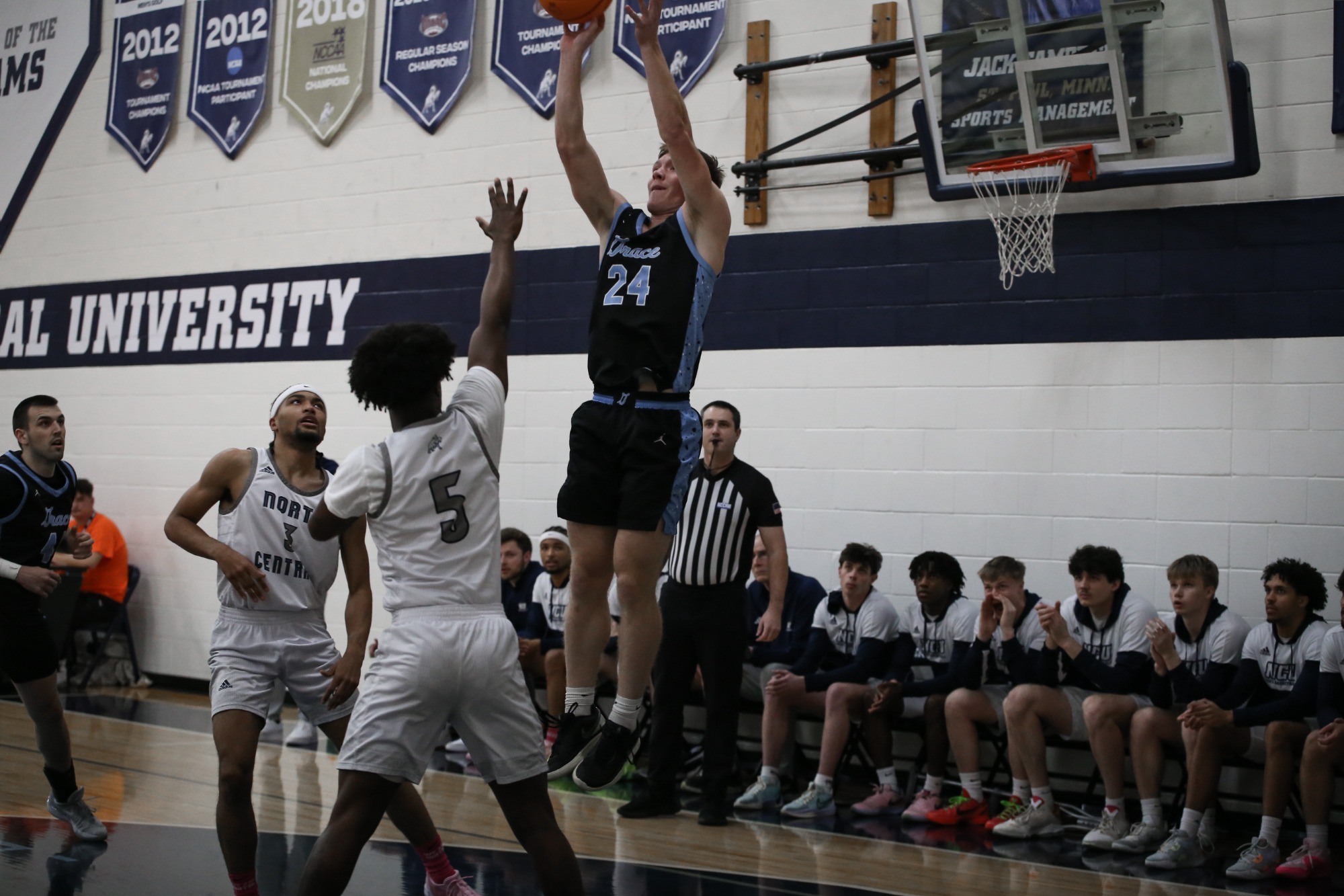 Ethan Clason - Men's Basketball - The Official Site of the Grace ...