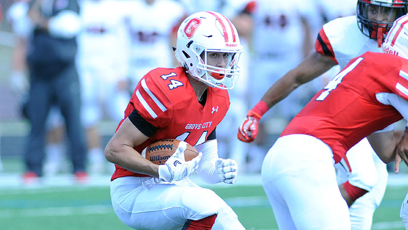 Wolverines win thriller as Gustafson sets record - Grove City College ...