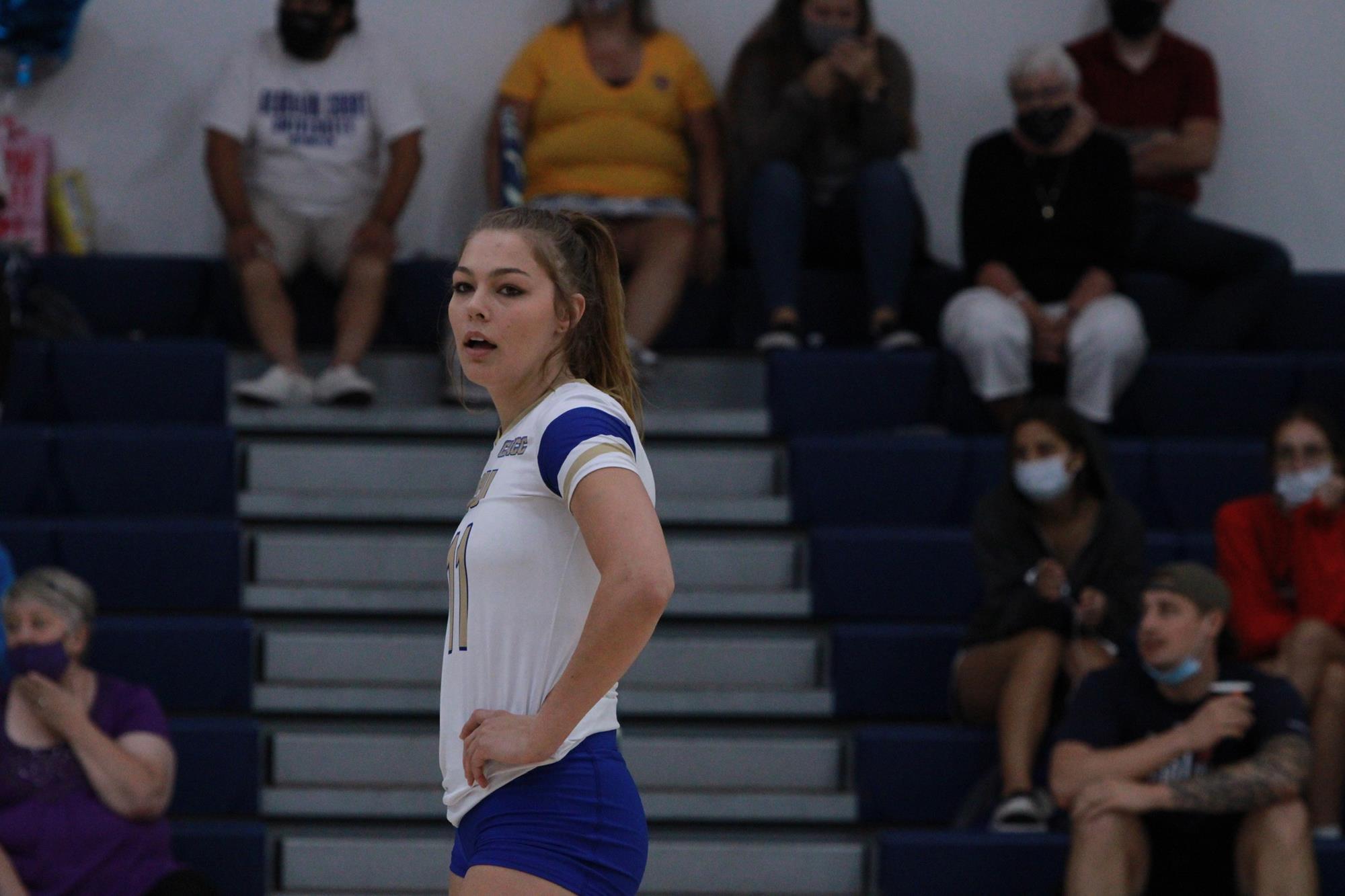 Grace Fenn - Women's Volleyball - GCU Athletics