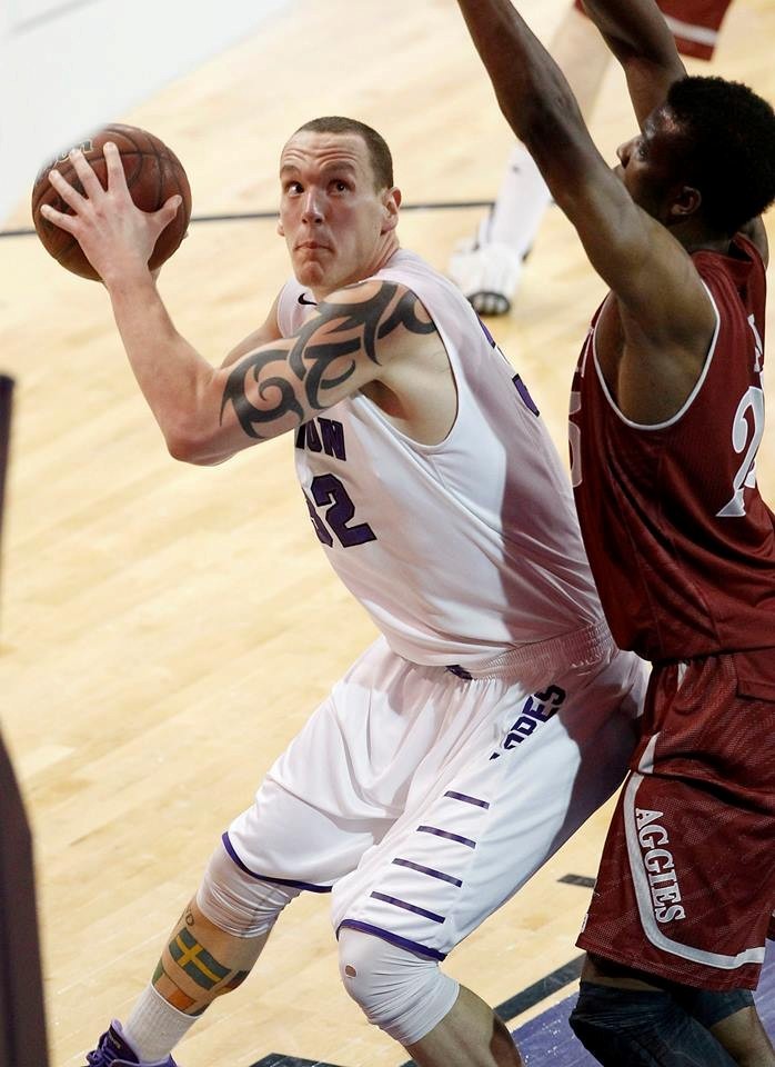 Killian Larson - Men's Basketball - Grand Canyon University Athletics