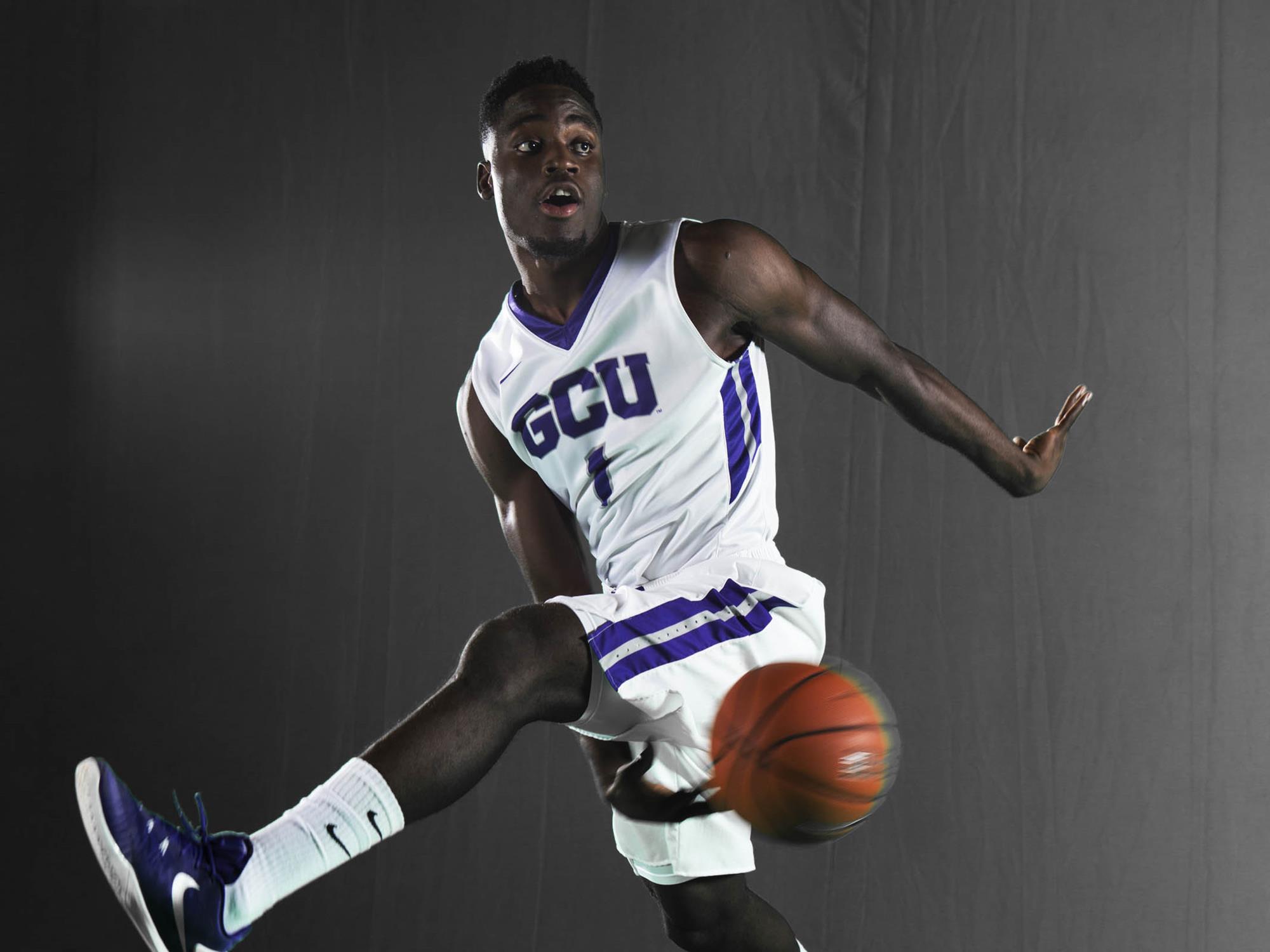 Fiifi Aidoo - Men's Basketball - Grand Canyon University Athletics