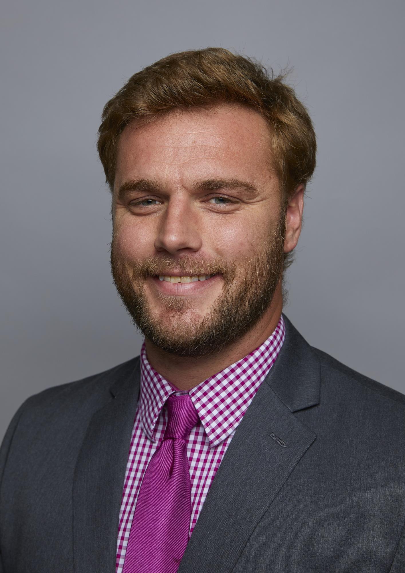 Chris O'Linger - Men's Swimming and Diving Coach - Grand Canyon ...