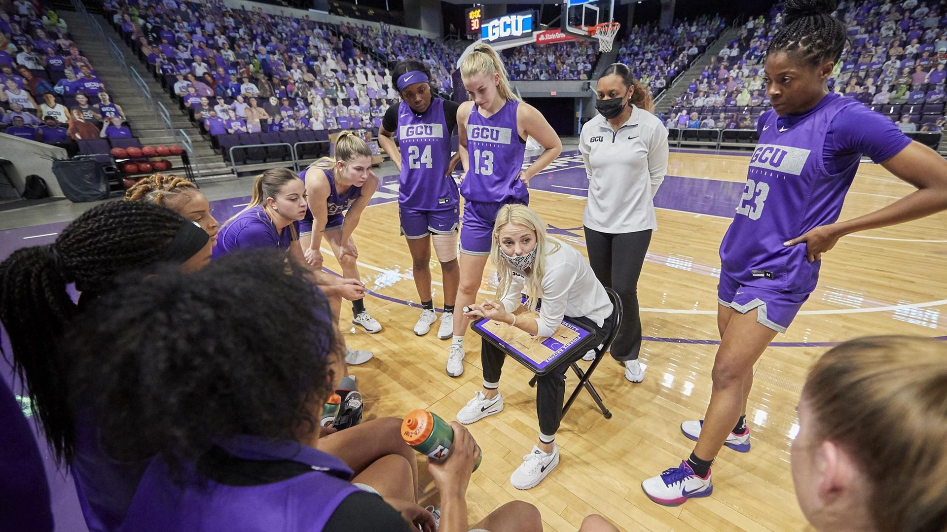Miller brings new GCU look into opener - Grand Canyon University Athletics
