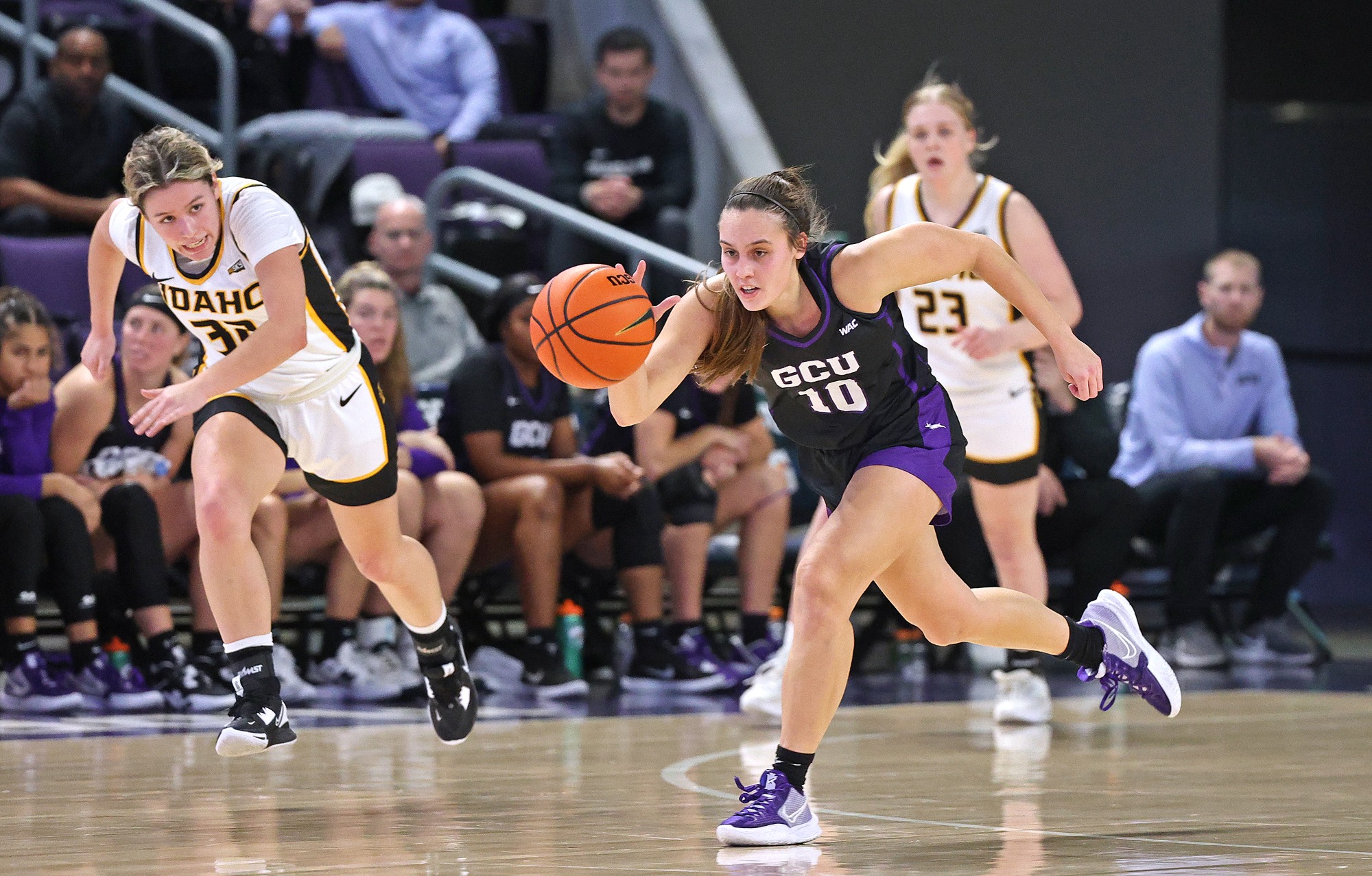 Lopes conclude nonconference play at UC Irvine - Grand Canyon ...