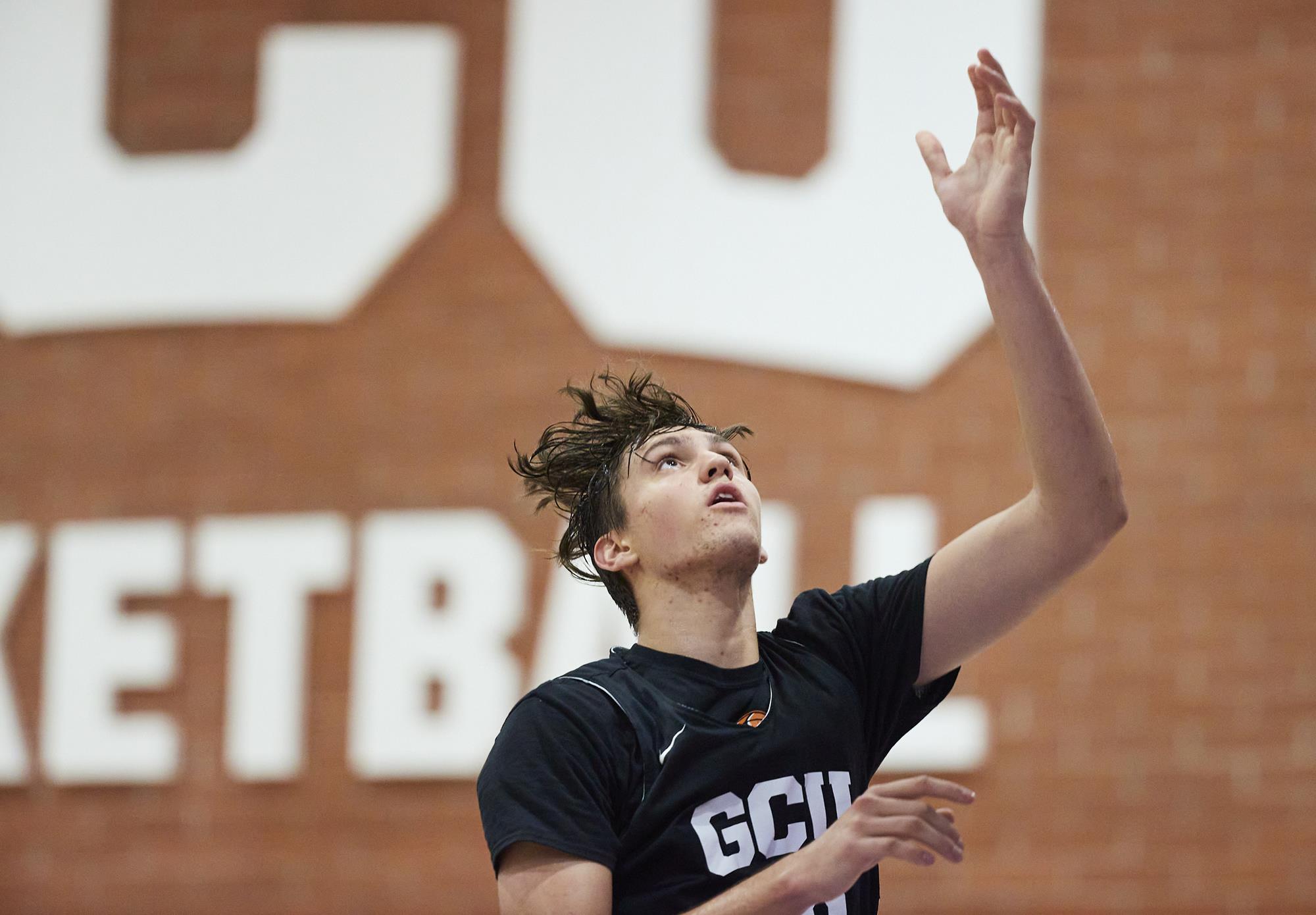 Isaiah Carr - Men's Basketball - Grand Canyon University Athletics