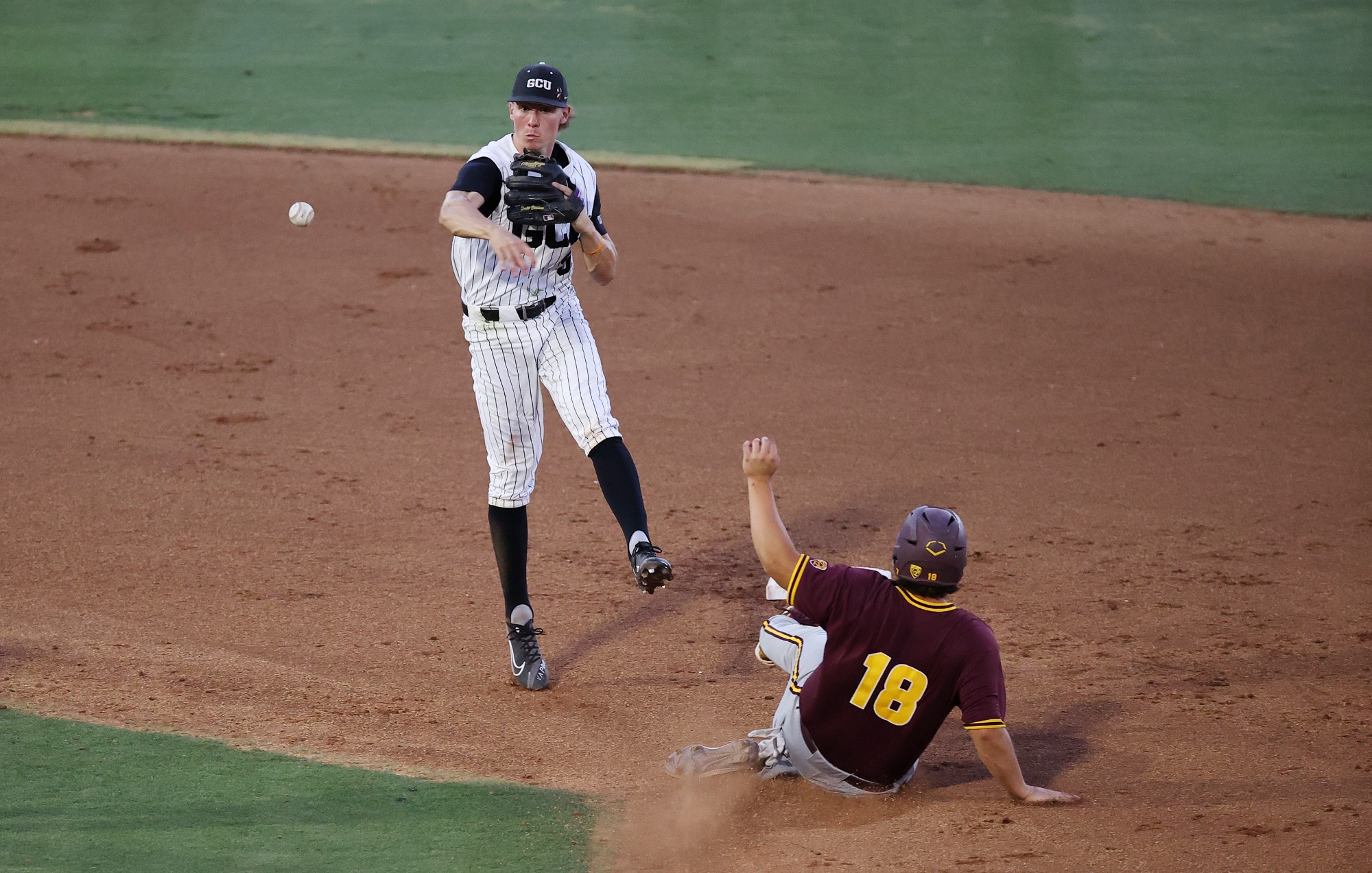 Dustin Crenshaw - Baseball - Grand Canyon University Athletics