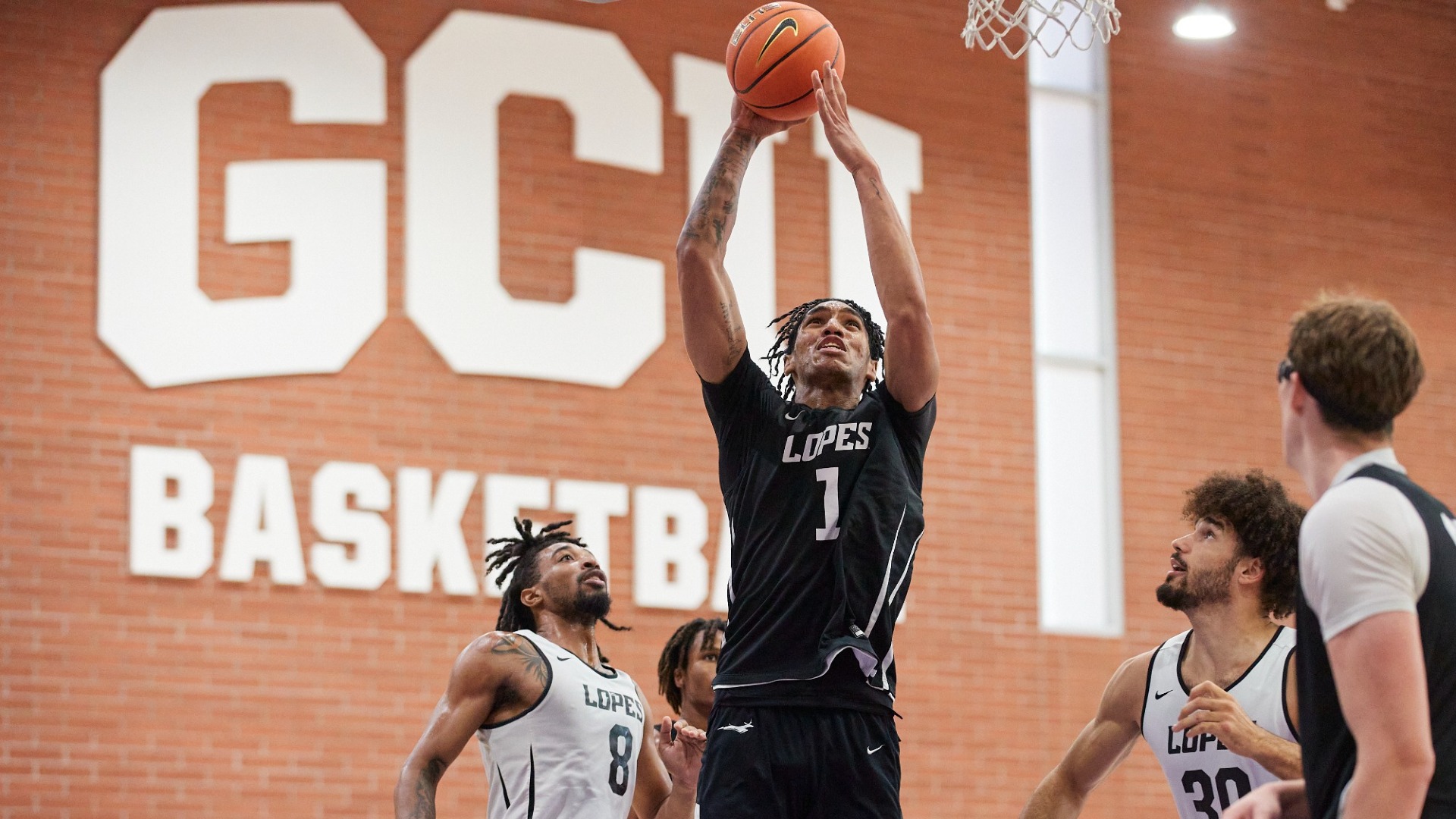Derrick Michael Xzavierro - Men's Basketball - Grand Canyon University Athletics