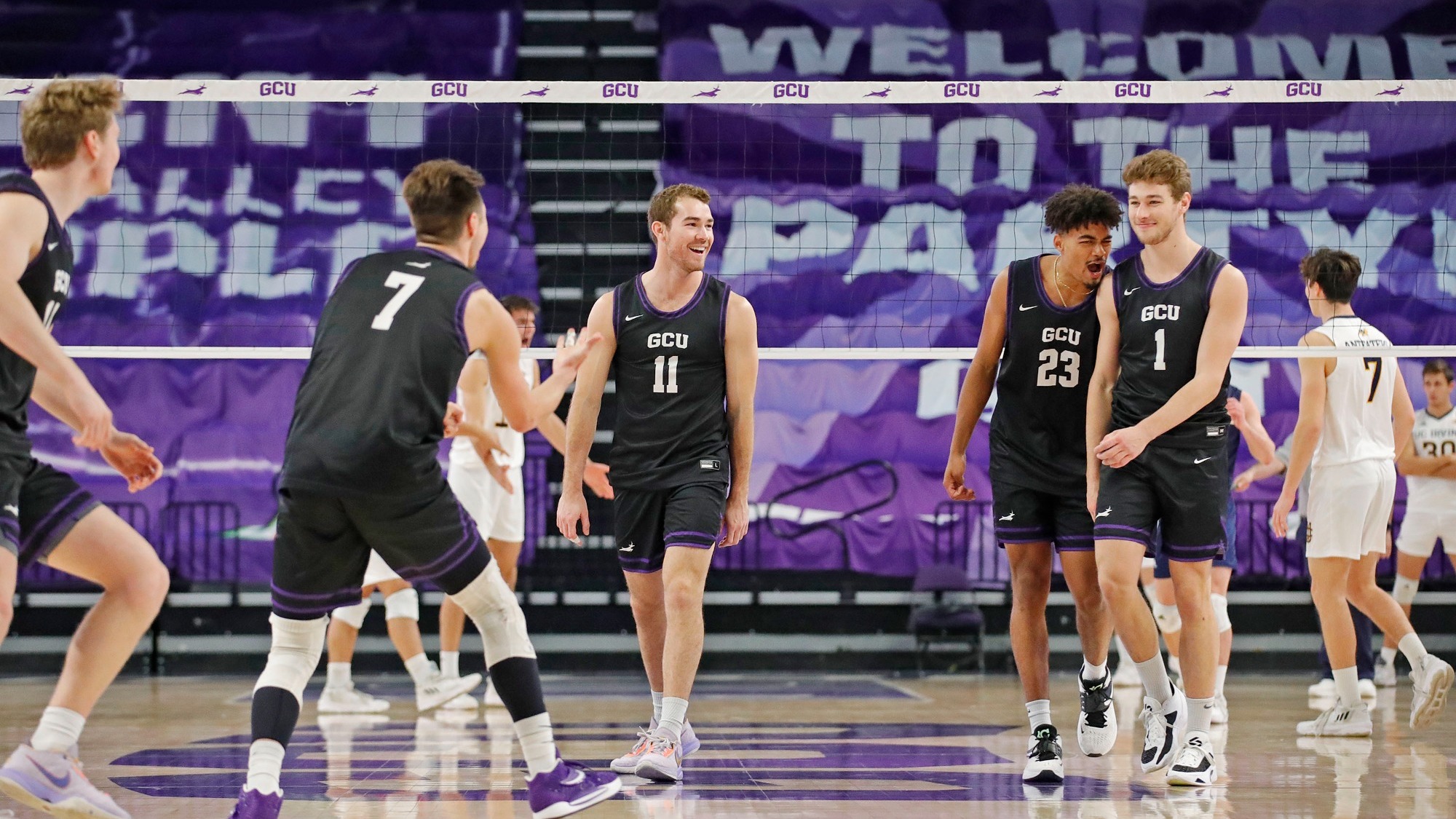 Lopes outlast No. 7 Waves in 5-set road win - Grand Canyon University ...