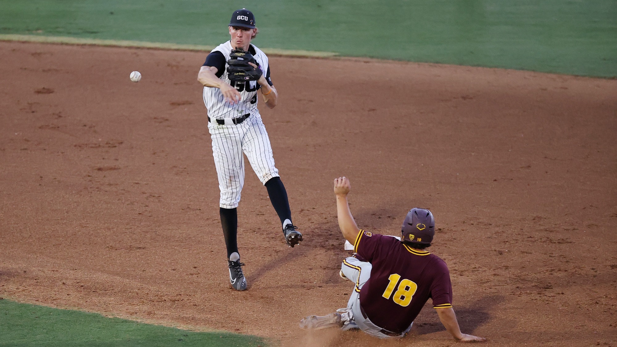 Dustin Crenshaw - Baseball - Grand Canyon University Athletics