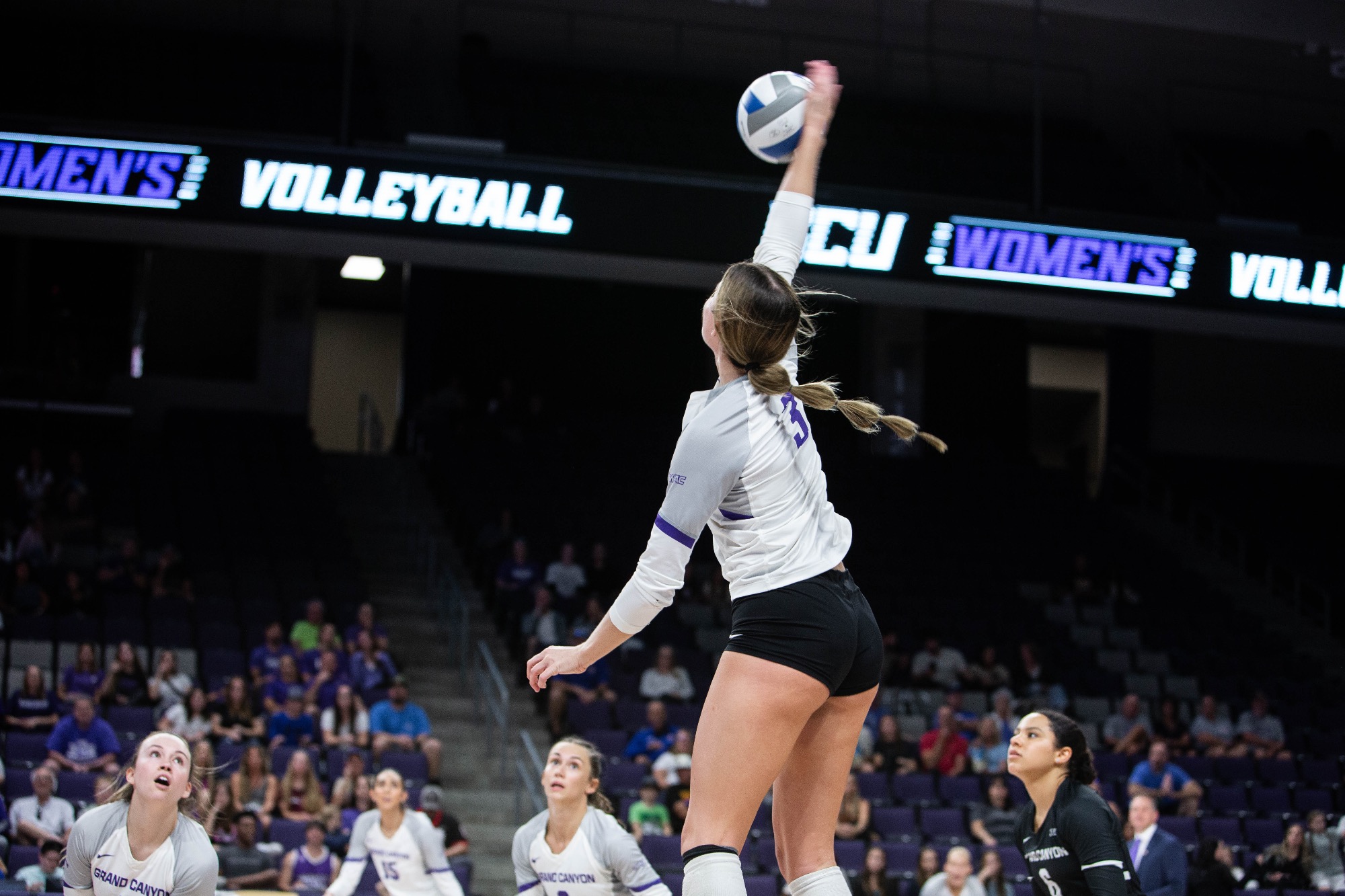 Tatum Parrott - Women's Volleyball - Grand Canyon University Athletics