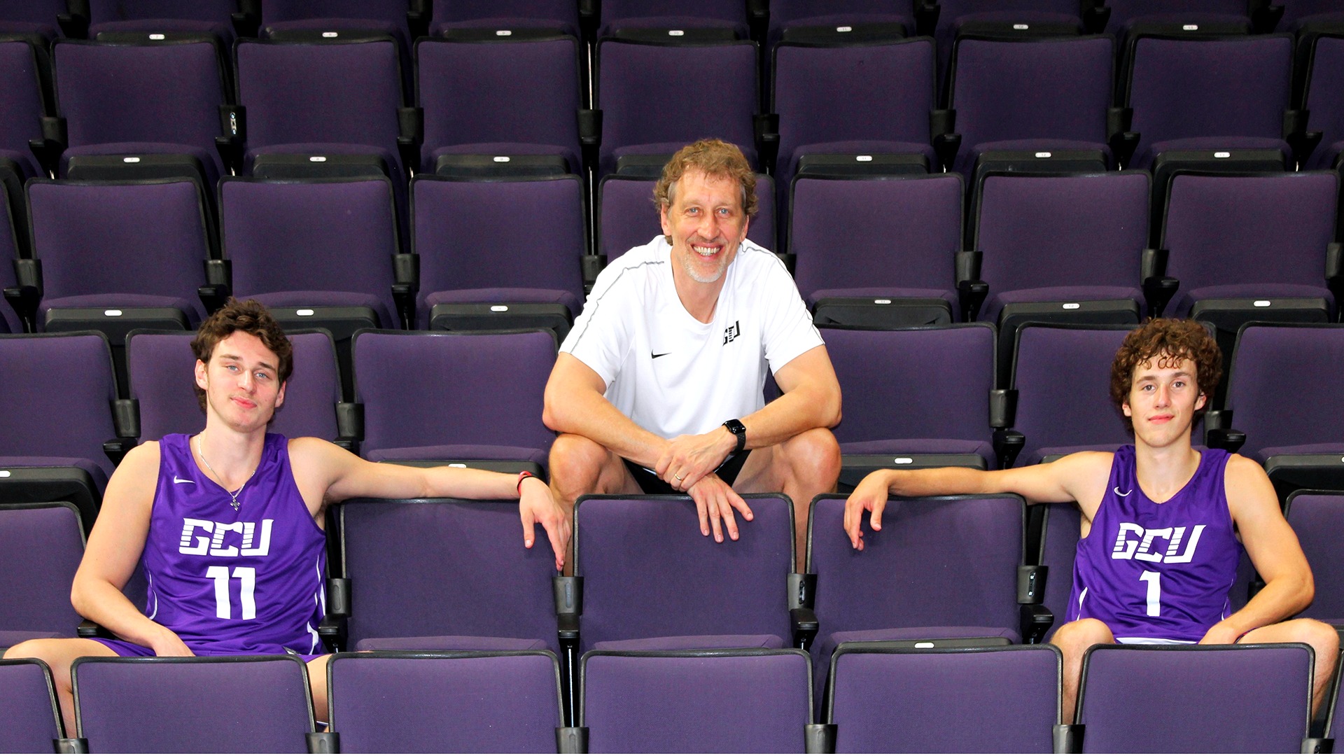 Door opens for Amador at GCU after school closure - Grand Canyon ...