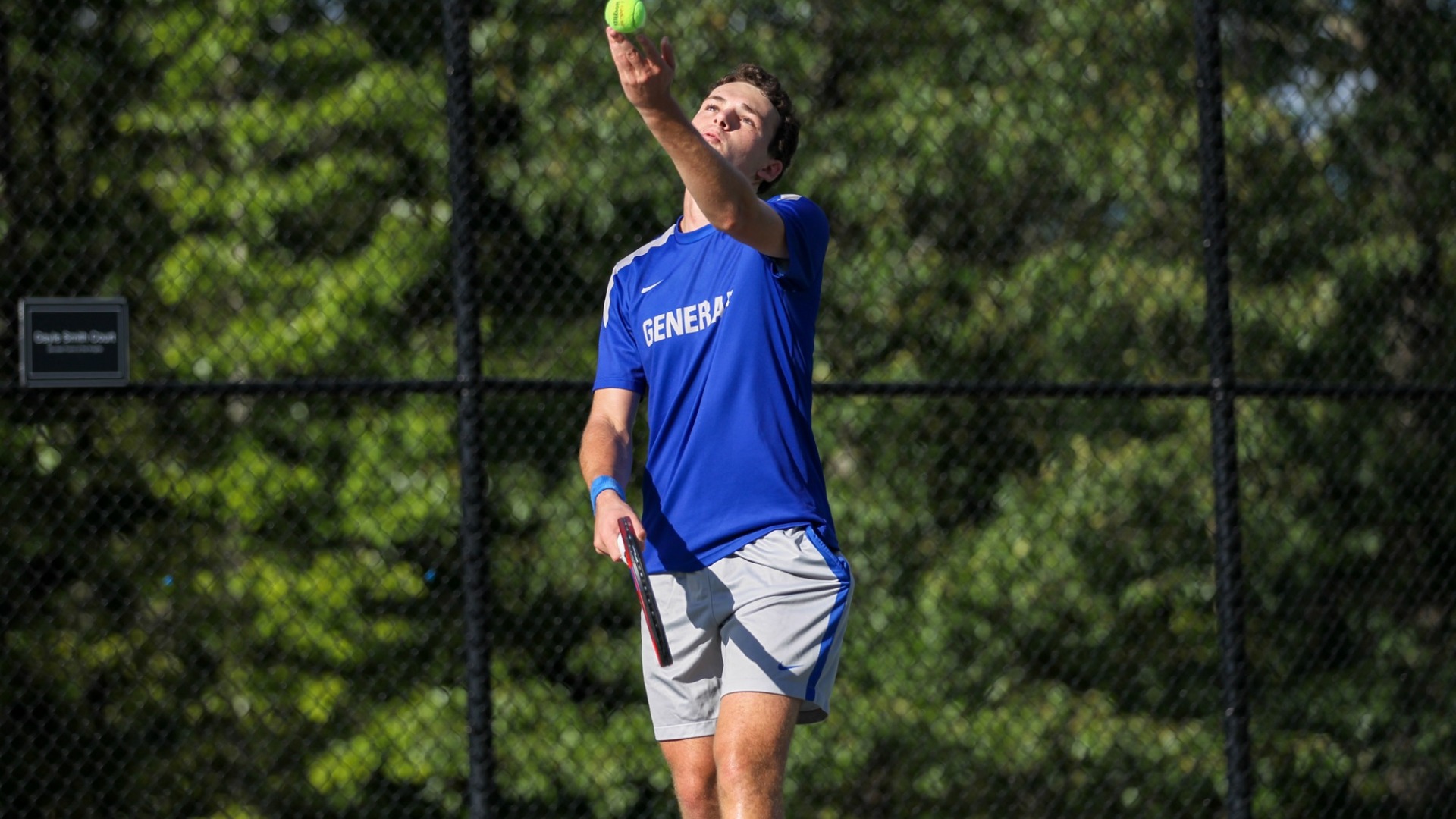 Men's Tennis Swats Yellow Jackets - Washington and Lee University