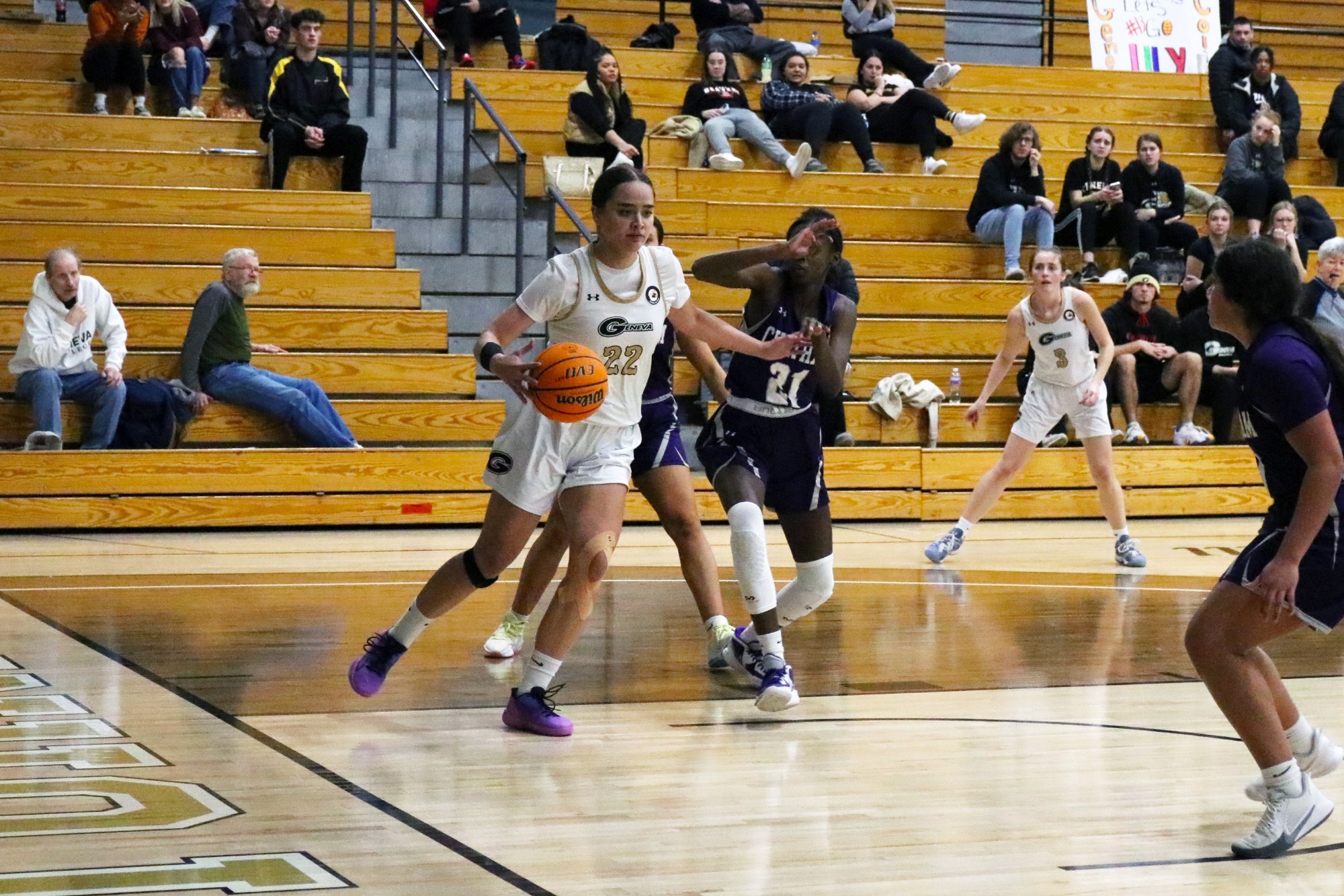 Women Can’t Keep Pace with Chatham - Geneva College Athletics