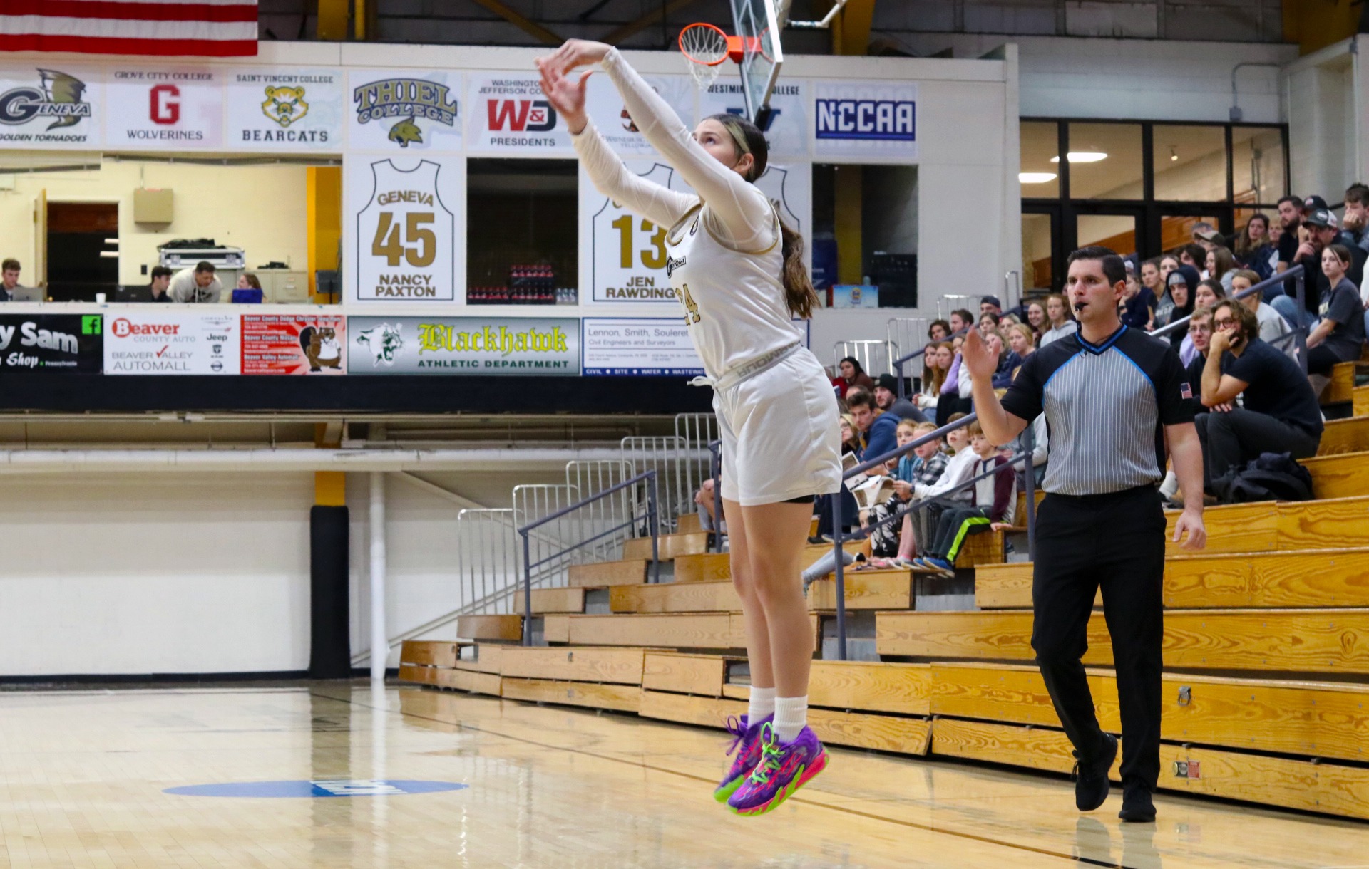 Women Can’t Keep up With Mount Union in Season Opener - Geneva College ...