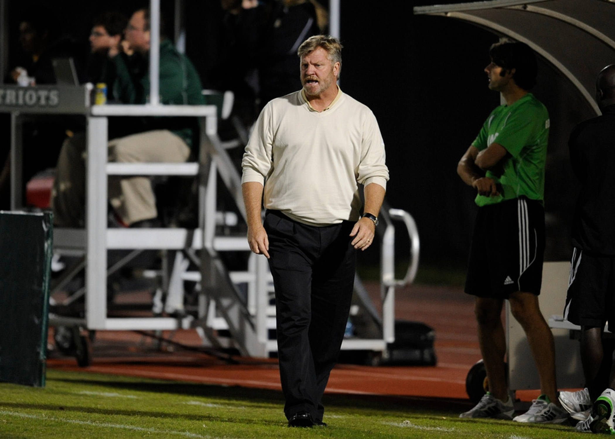 Men's Soccer Announces 2013 Recruiting Class - George Mason University ...